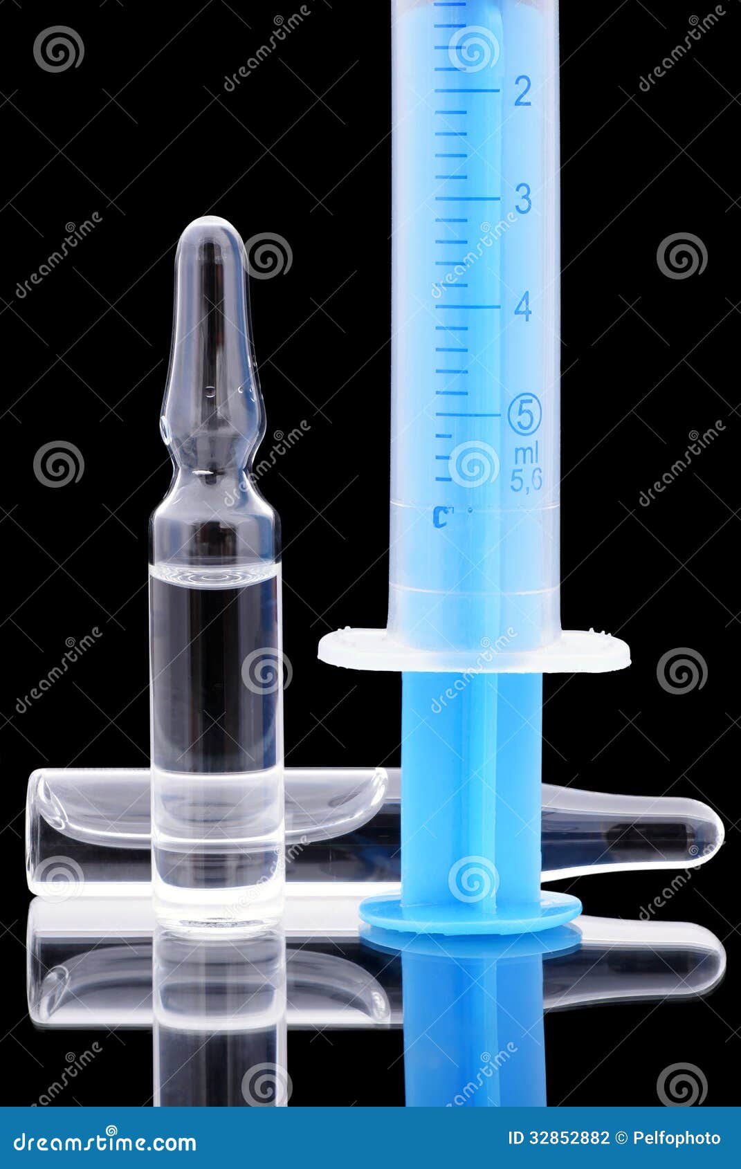 Injection Ampule and Syringe Stock Photo - Image of ampule, care: 32852882