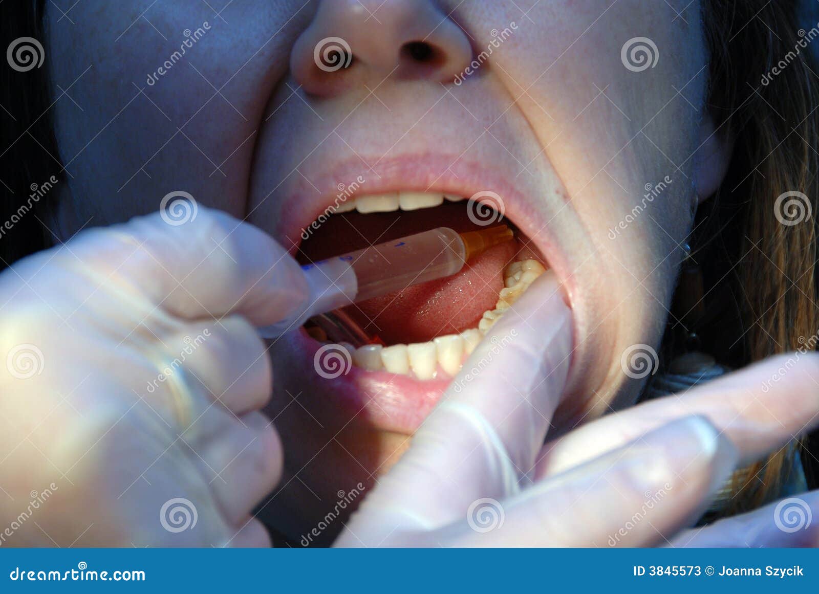 Injection at the dentist stock image. Image of tooth, dentist - 3845573