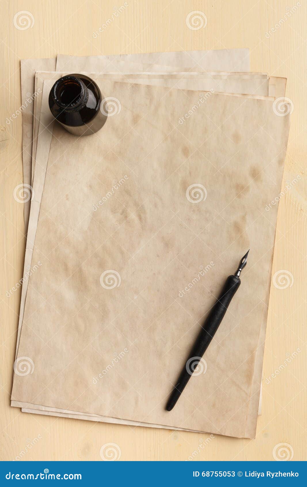 Ink Pen, Inkpot and Old Paper Stock Image - Image of paper, backgrounds ...