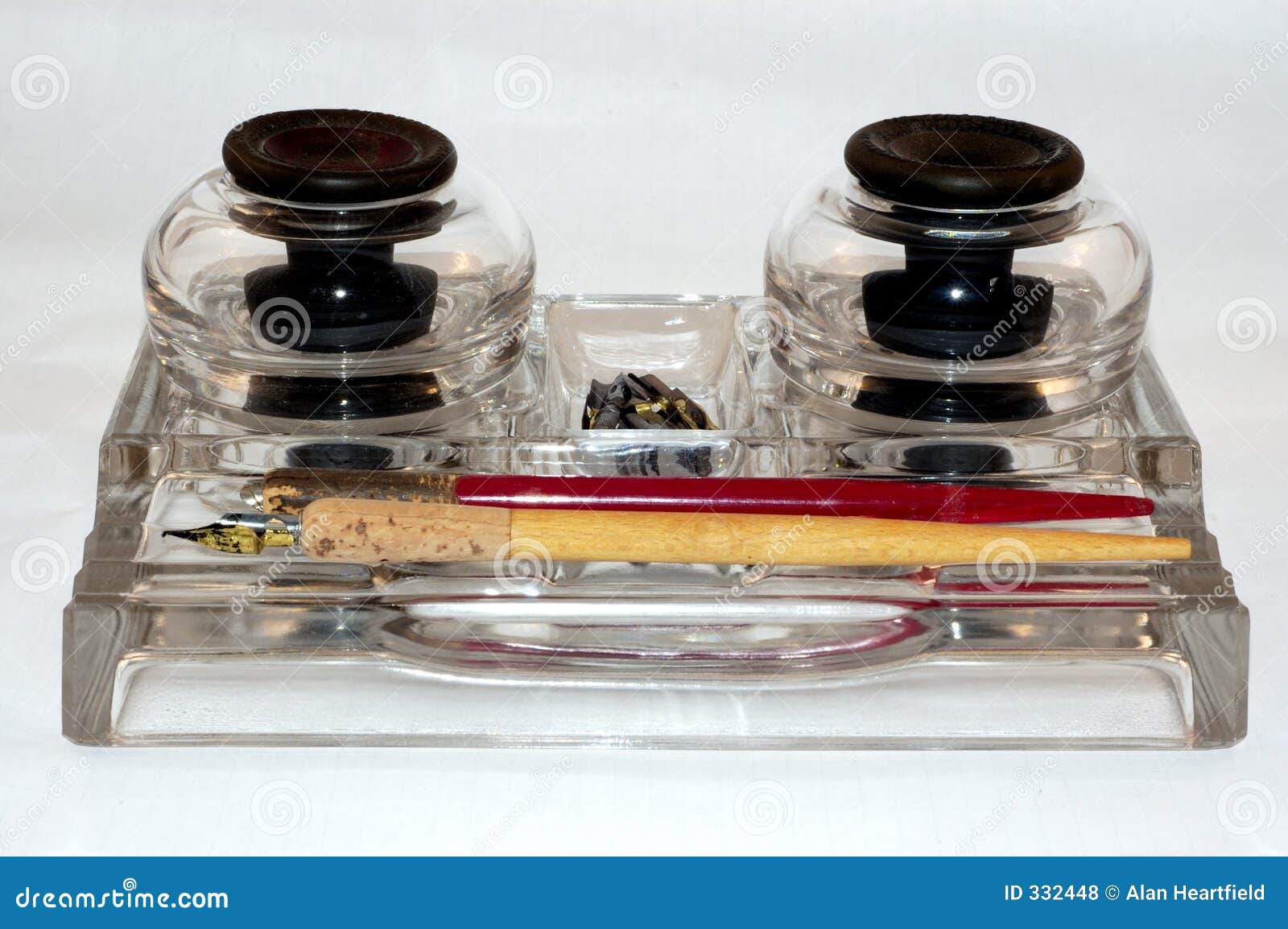 Inkwells and Pens stock photo. Image of fountain, inkpen - 332448