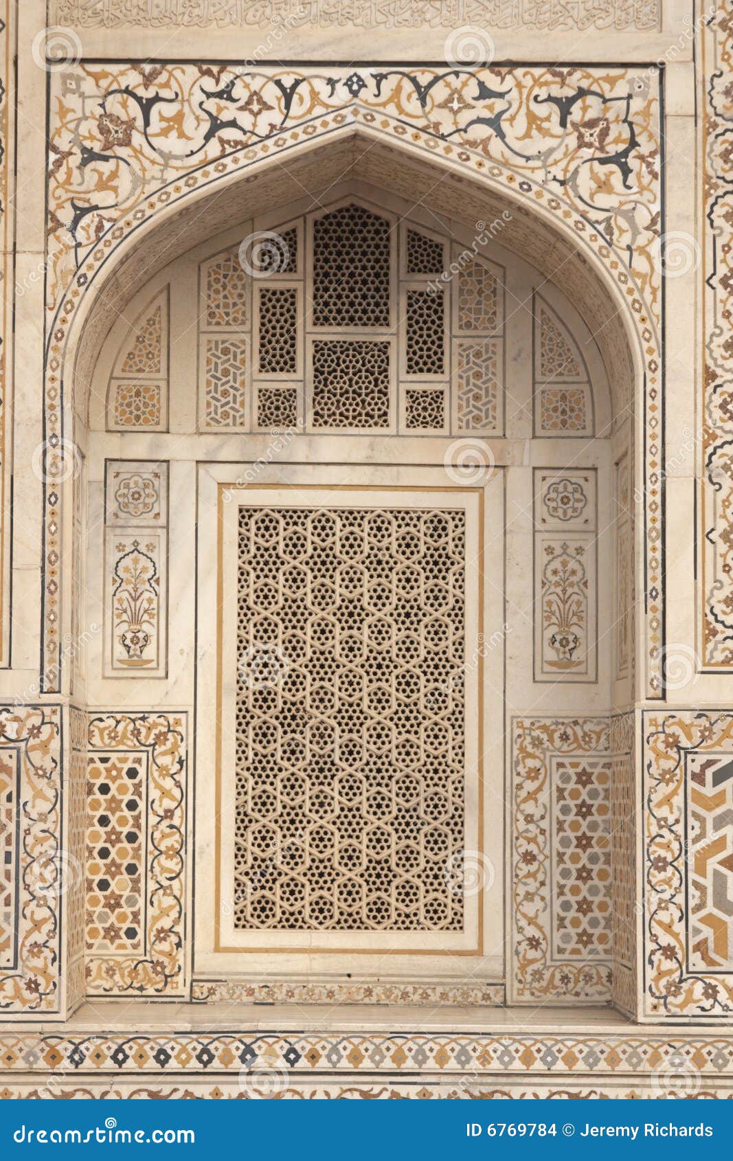 Inlaid Marble on Islamic Tomb Stock Photo - Image of inlay, ornate: 6769784