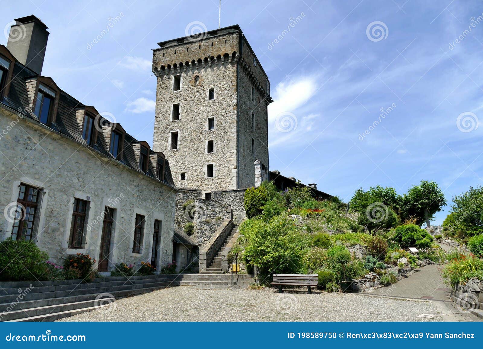 The Inner Courtyard and the Keep of the Lourdes Castle Stock Photo ...