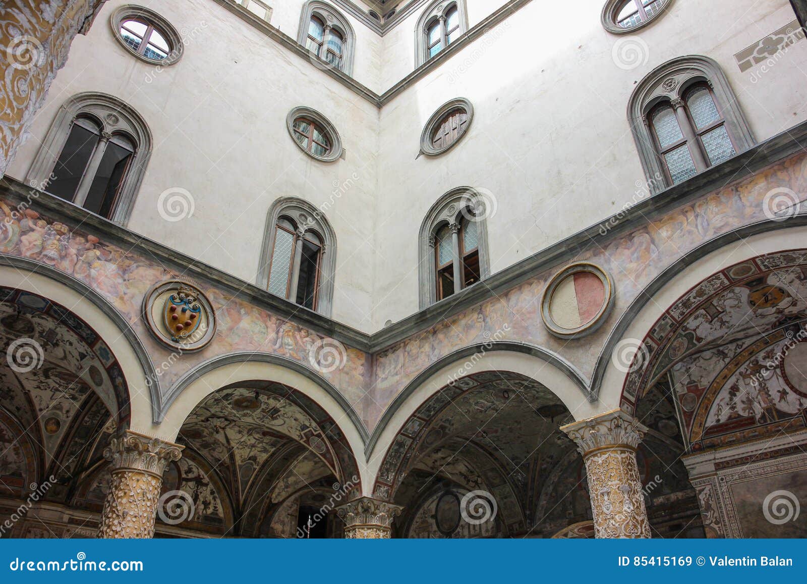 Inner Courtyard of Medici Palace, Florence Stock Image - Image of blue ... Inner Courtyard of Medici Palace, Florence Stock Image - Image of blue ...
