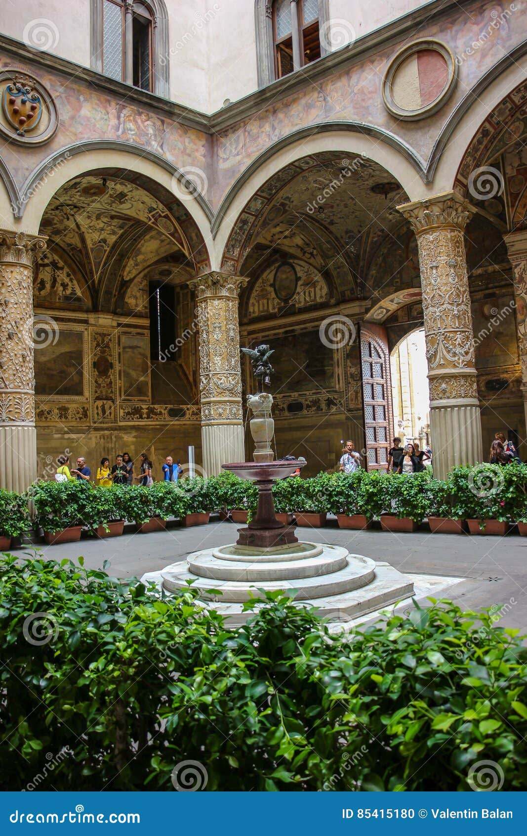 Inner Courtyard of Medici Palace, Florence Editorial Image - Image of ... Inner Courtyard of Medici Palace, Florence Editorial Image - Image of ...
