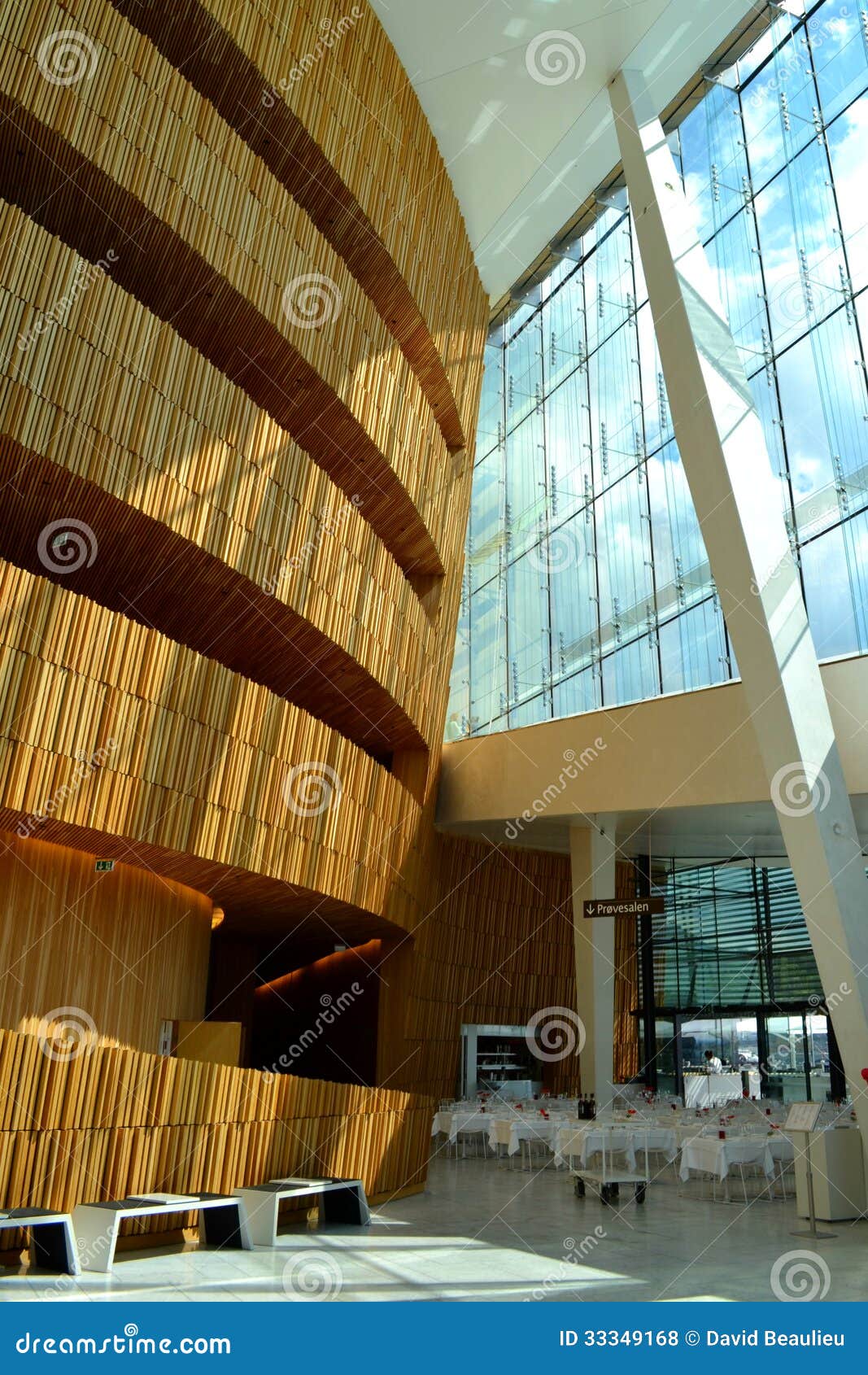 Innerhalb Des Oslo-Opernhauses Stockfoto - Bild von meer, oslo: 33349168