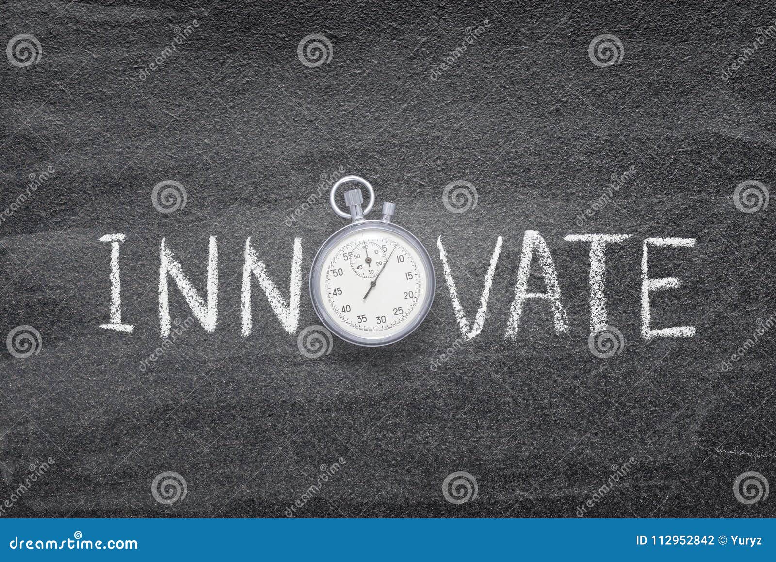 Innova El Reloj De La Palabra Foto de archivo - Imagen de moderno, cara ...