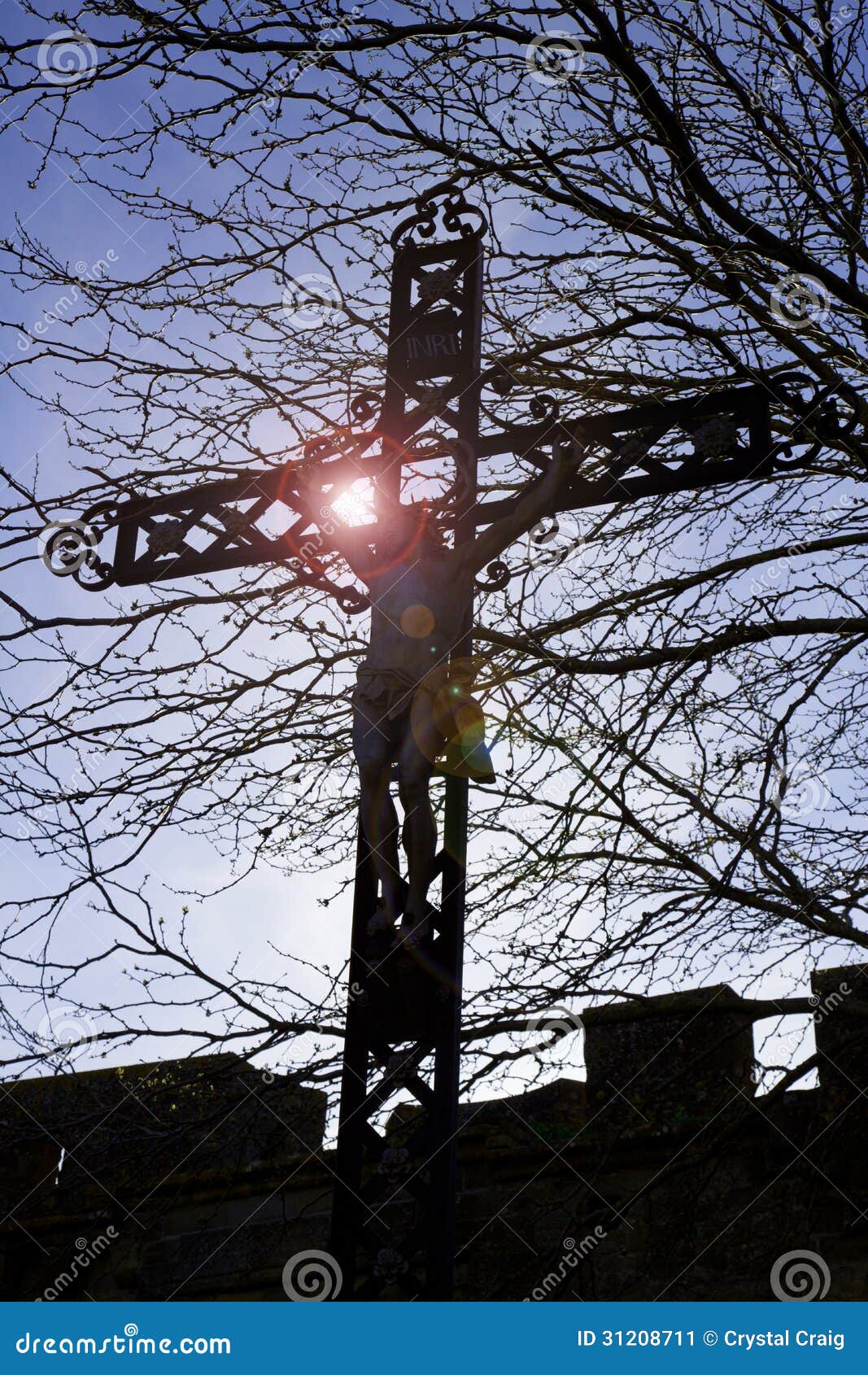 INRI Cristo na cruz imagem de stock. Imagem de punho - 31208711