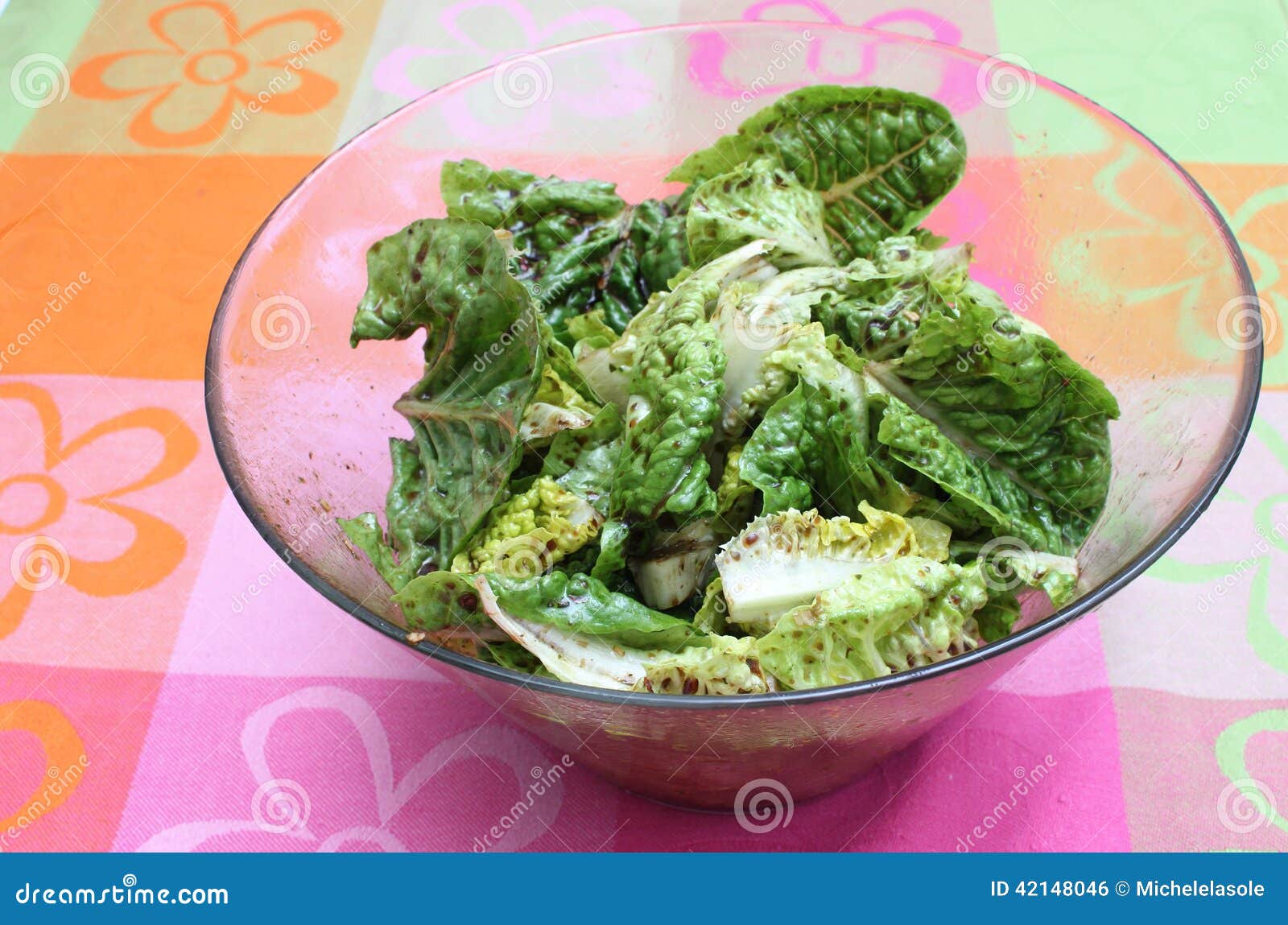 Insalata verde fotografia stock. Immagine di verdure - 42148046