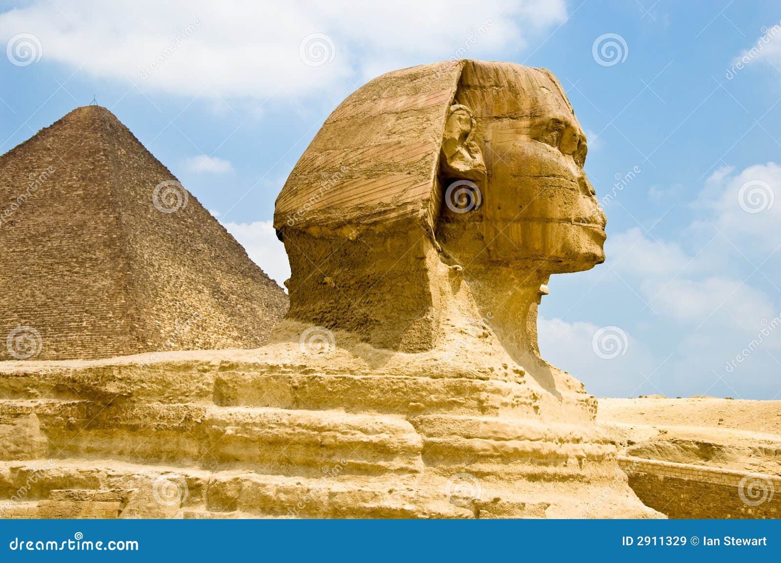 Inscrutable Sphinx stock image. Image of inscrutable, desert - 2911329