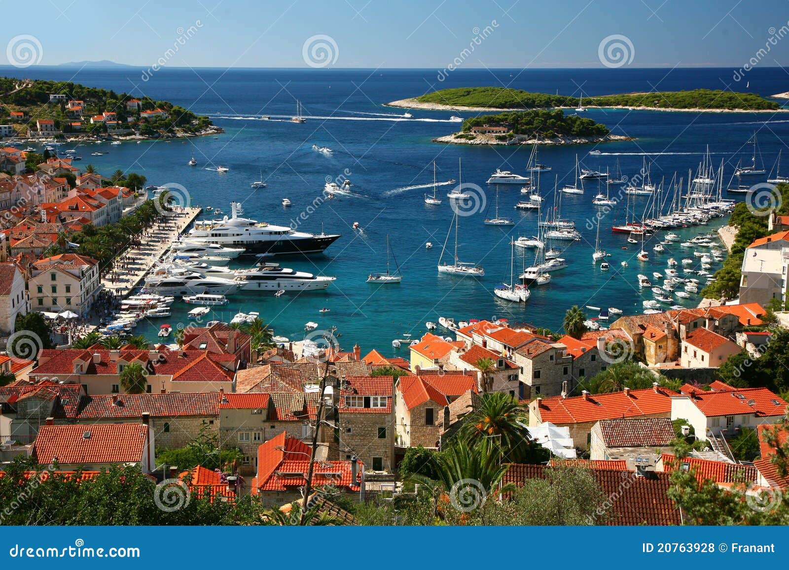 Insel hvar stockfoto. Bild von horizontal, kroatien, insel - 20763928