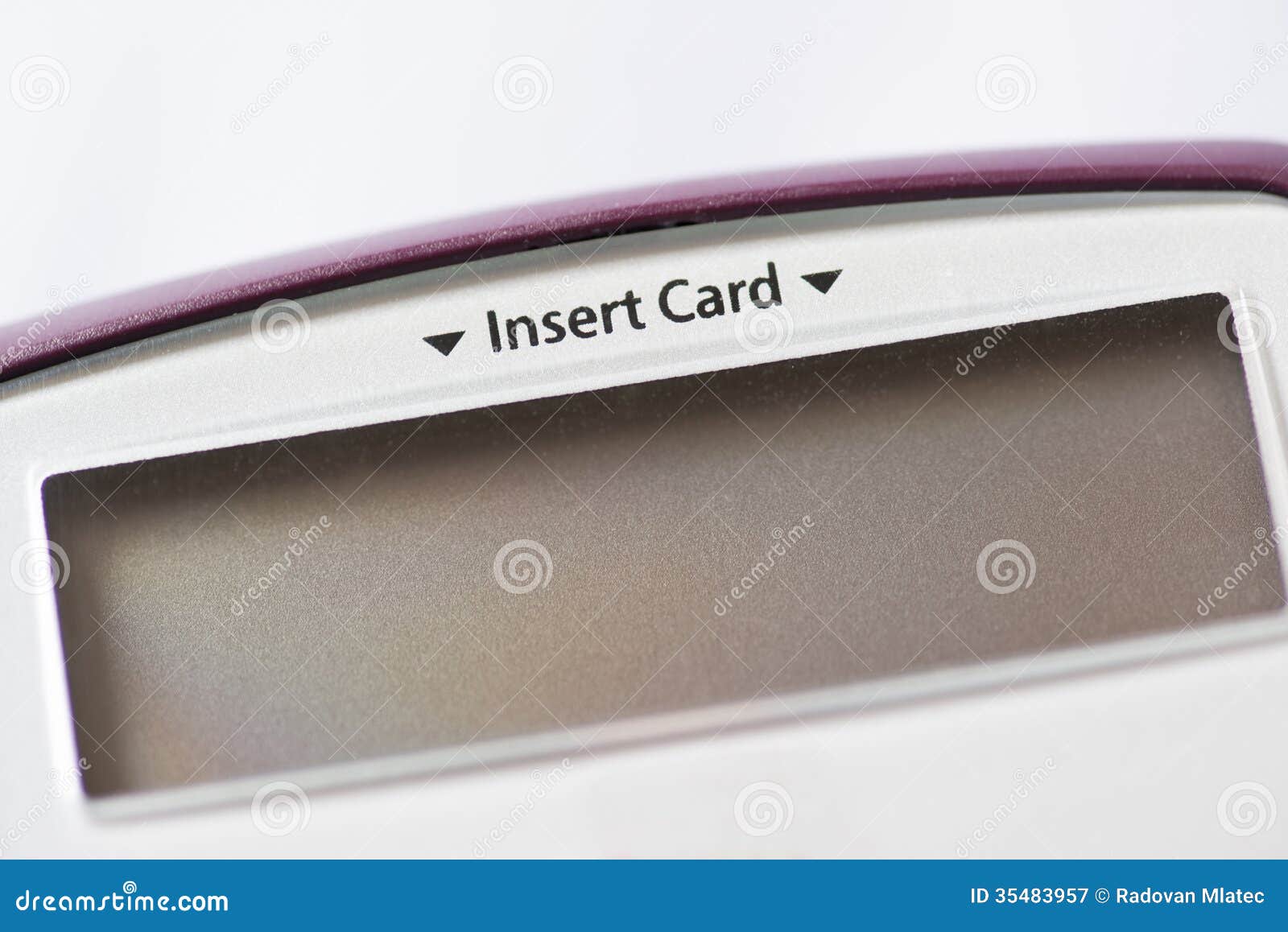 Inserte La Tarjeta Fotografía de archivo libre de regalías - Imagen ...