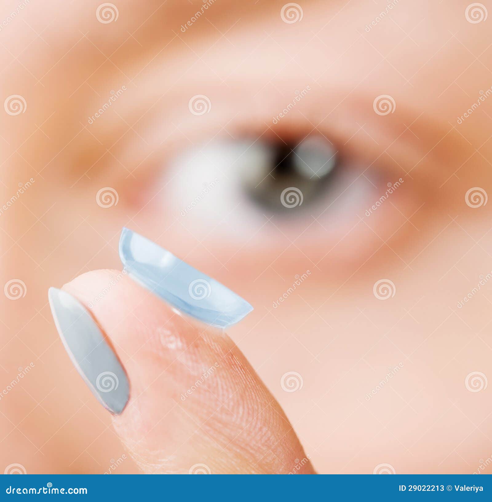 Inserting a Contact Lens in Female Eye Stock Image - Image of lens ...
