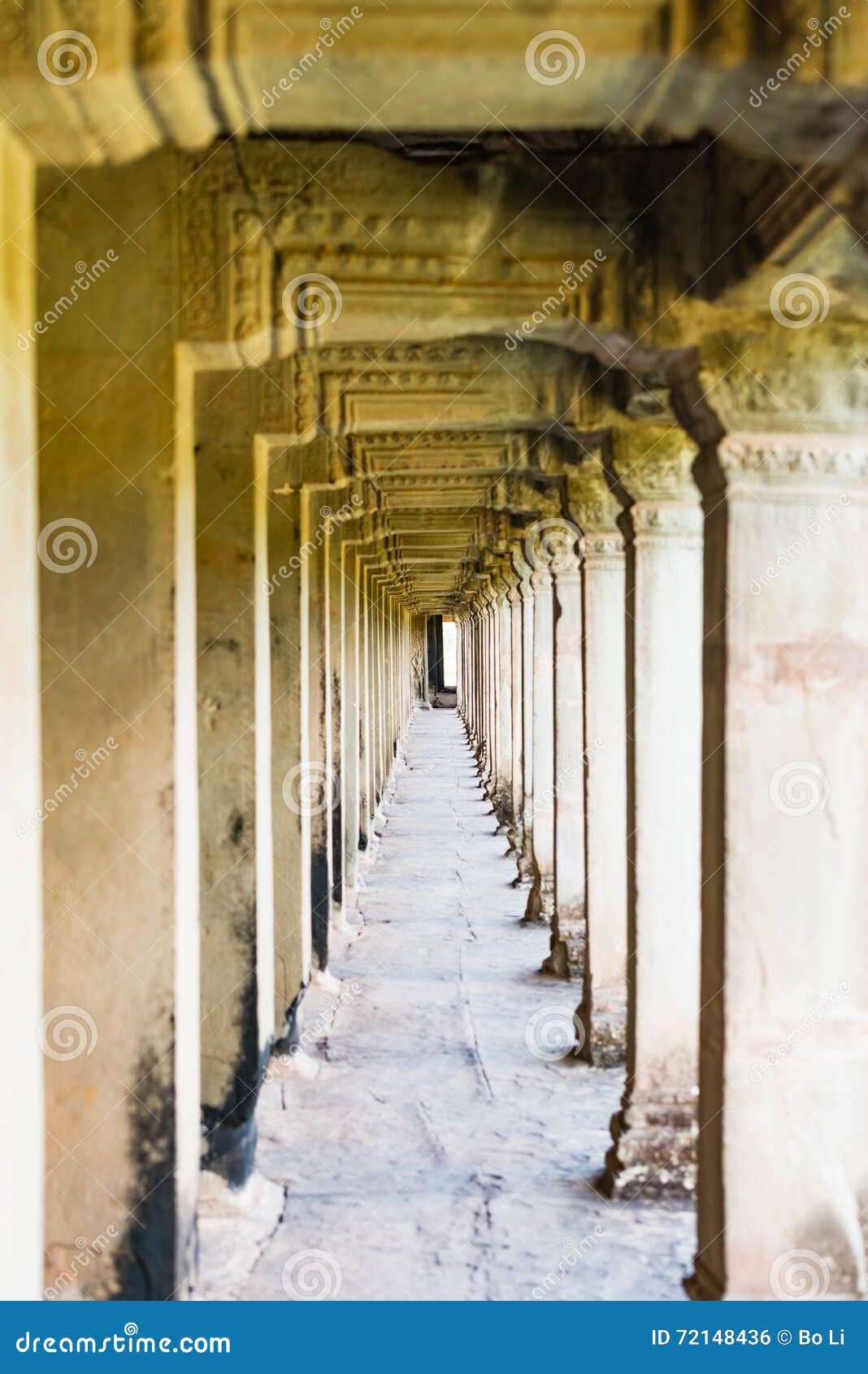 Inside of Angkor Wat stock photo. Image of archeology - 72148436