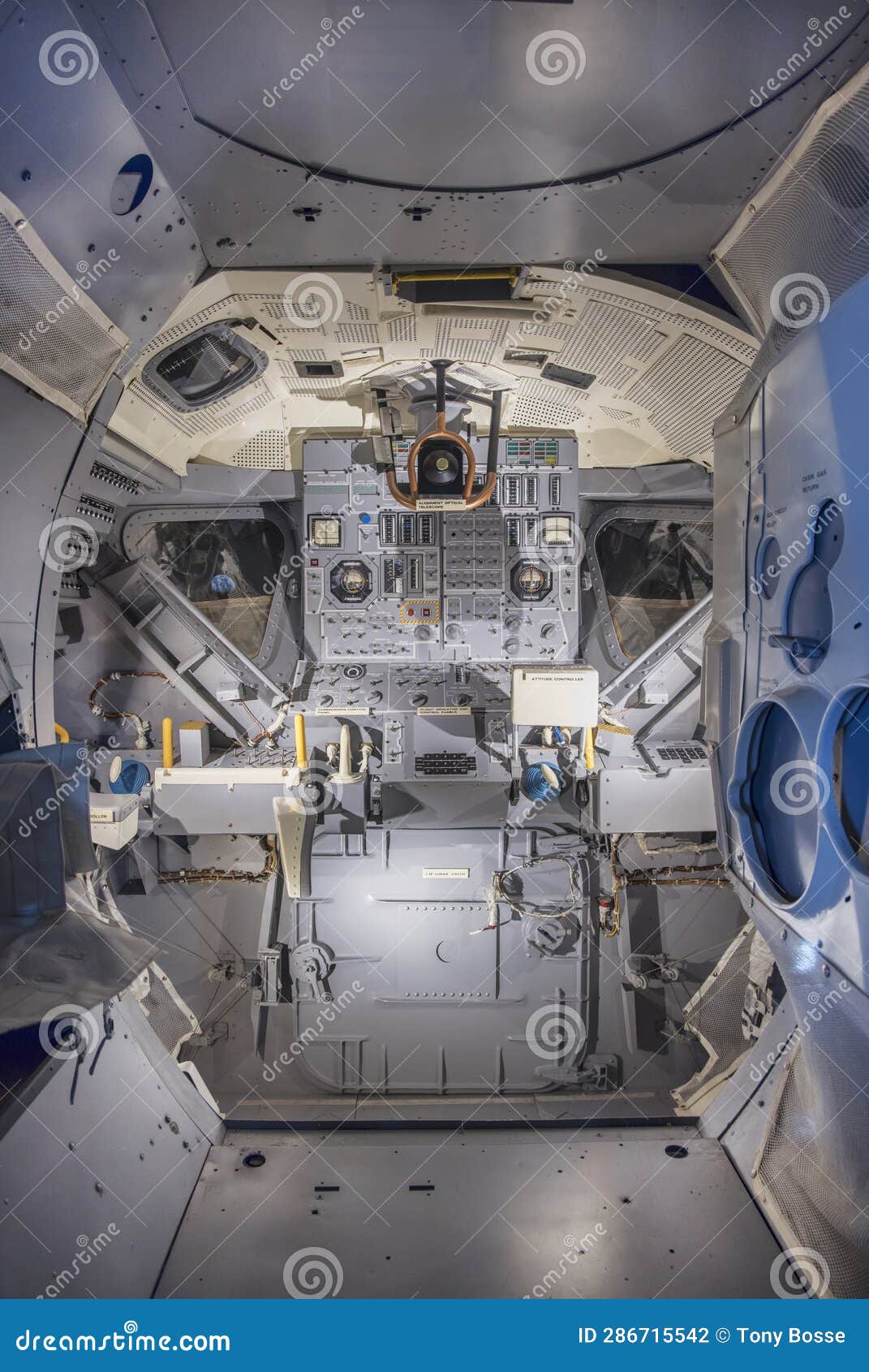 Inside the Apollo 13 Capsule Editorial Photography - Image of tours ...