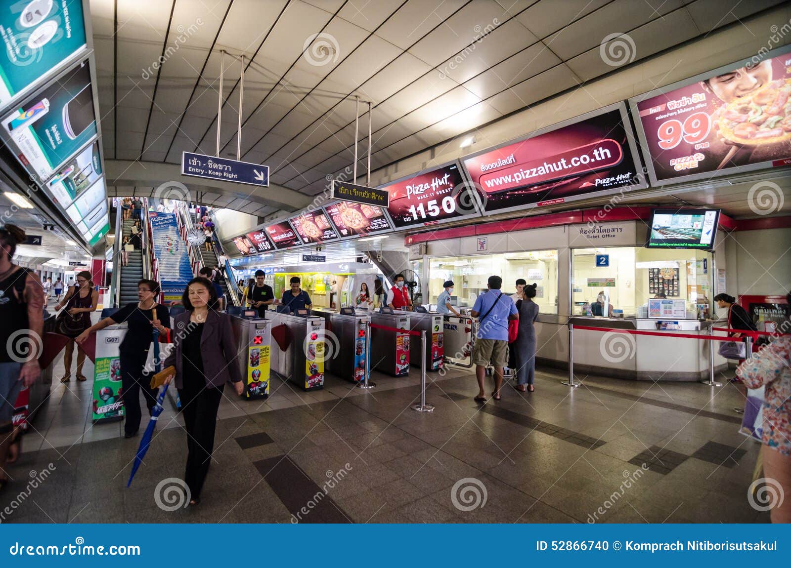 Inside BTS Train Station editorial image. Image of inside - 52866740