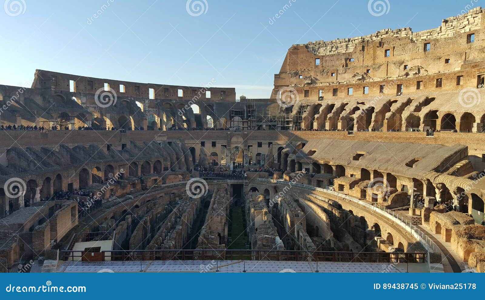 Inside of the Coliseum editorial image. Image of gladiator - 89438745