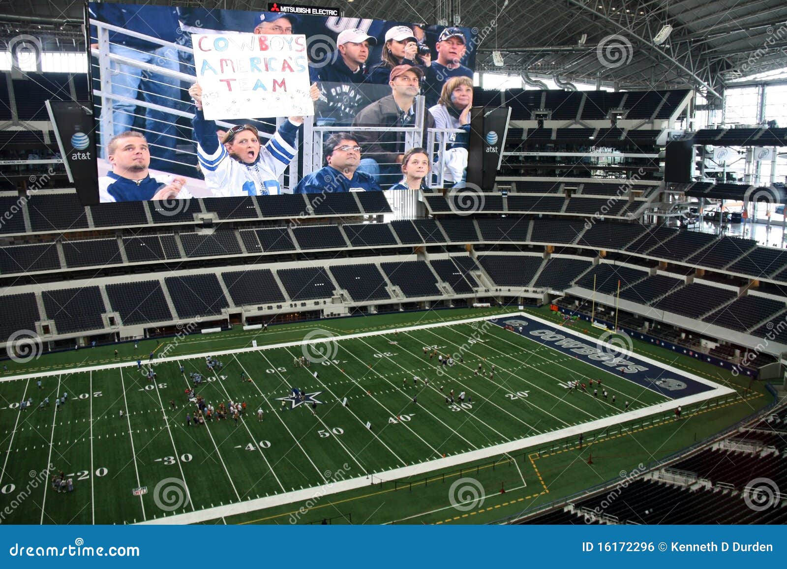 Inside Cowboys Stadium editorial photo. Image of sideline - 16172296