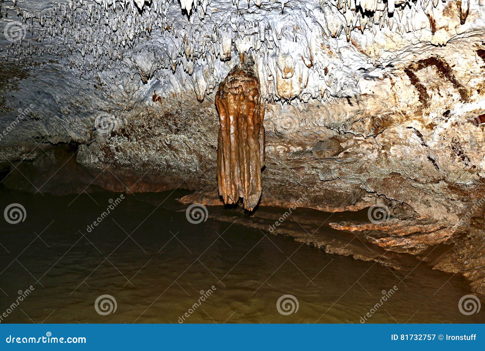 Inside a deep cave stock image. Image of karst, ancient - 81732757