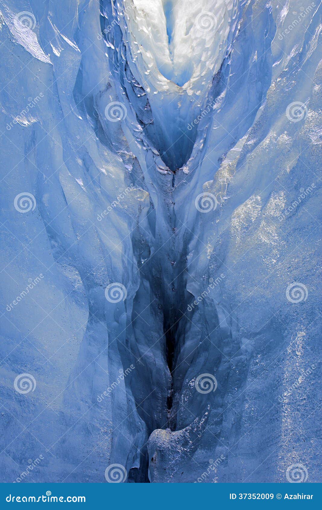 Inside glacier crevice stock image. Image of turquoise - 37352009