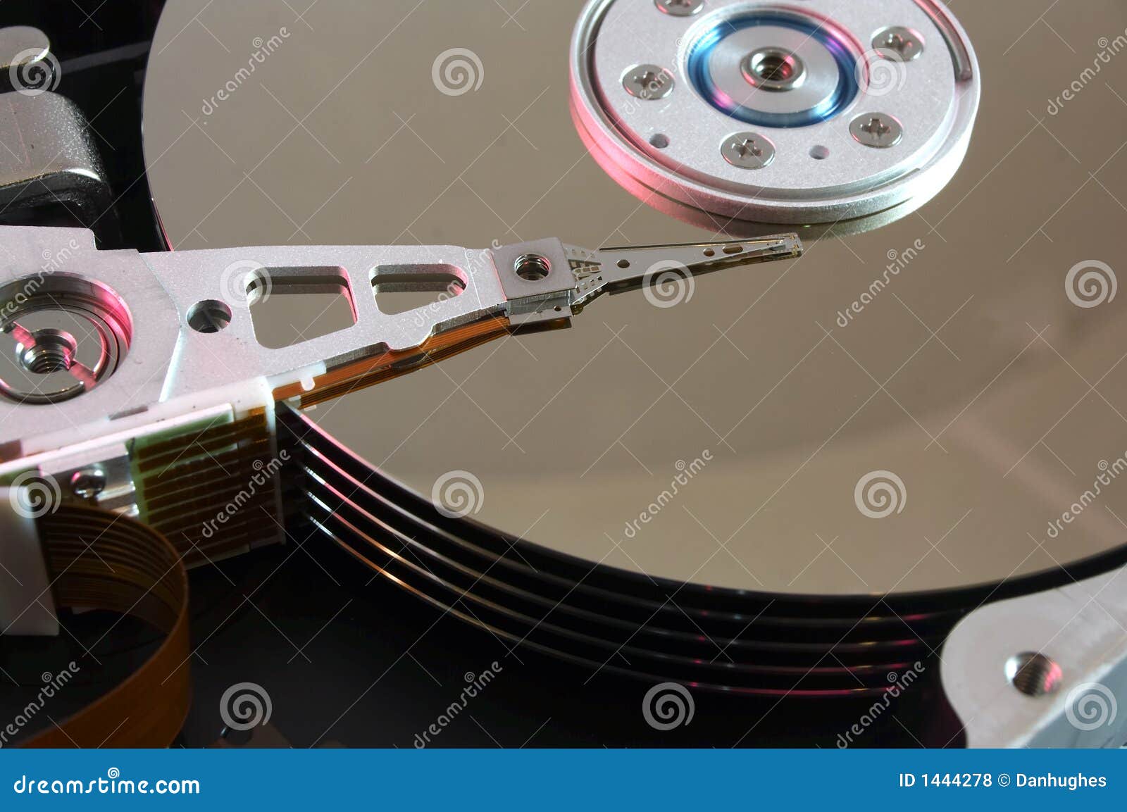 Inside Hard Drive Picture. Image: 1444278