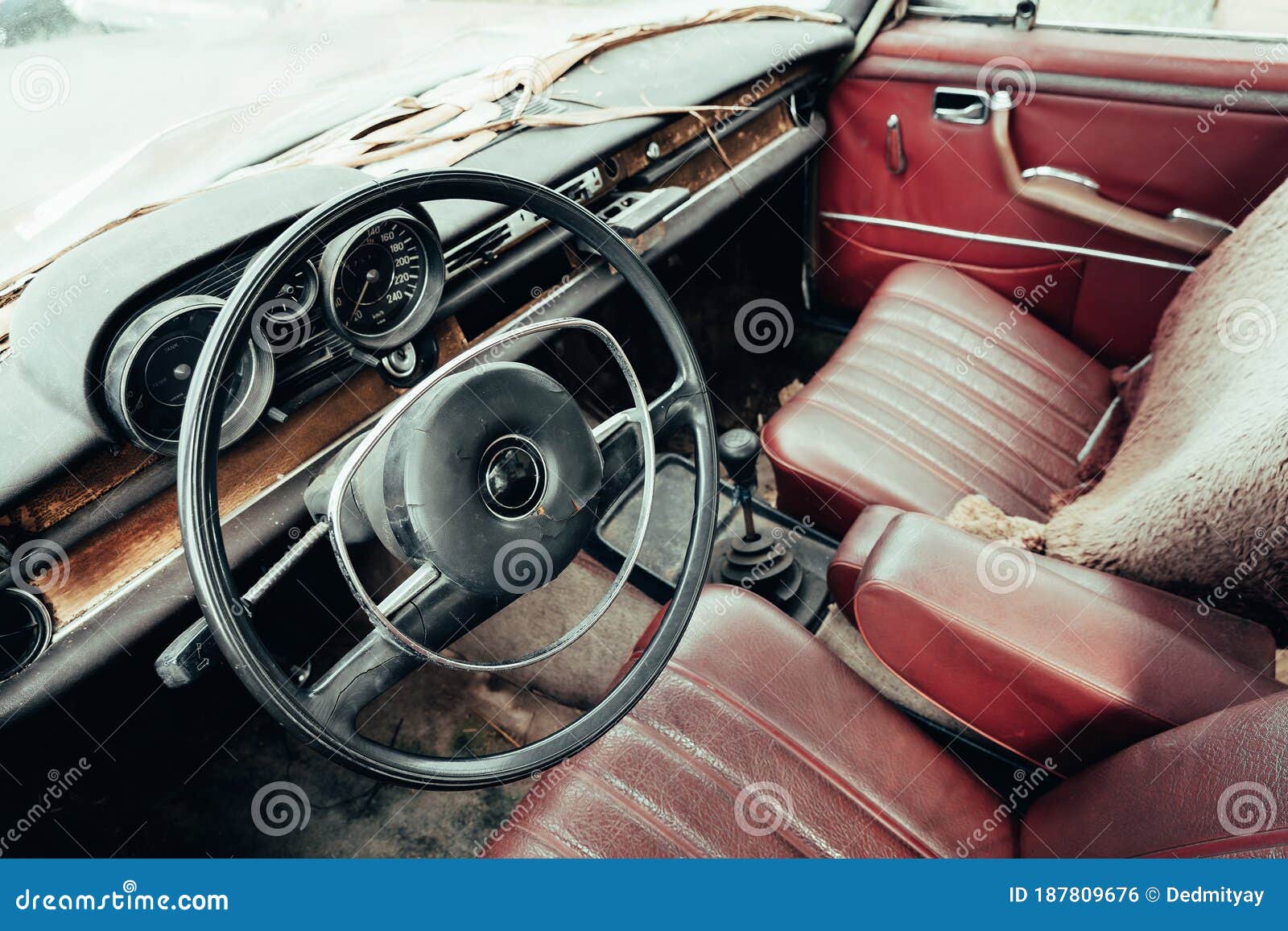 Inside Interior of Old Rusty Grunge Retro Vintage Car, Abandoned Auto ...