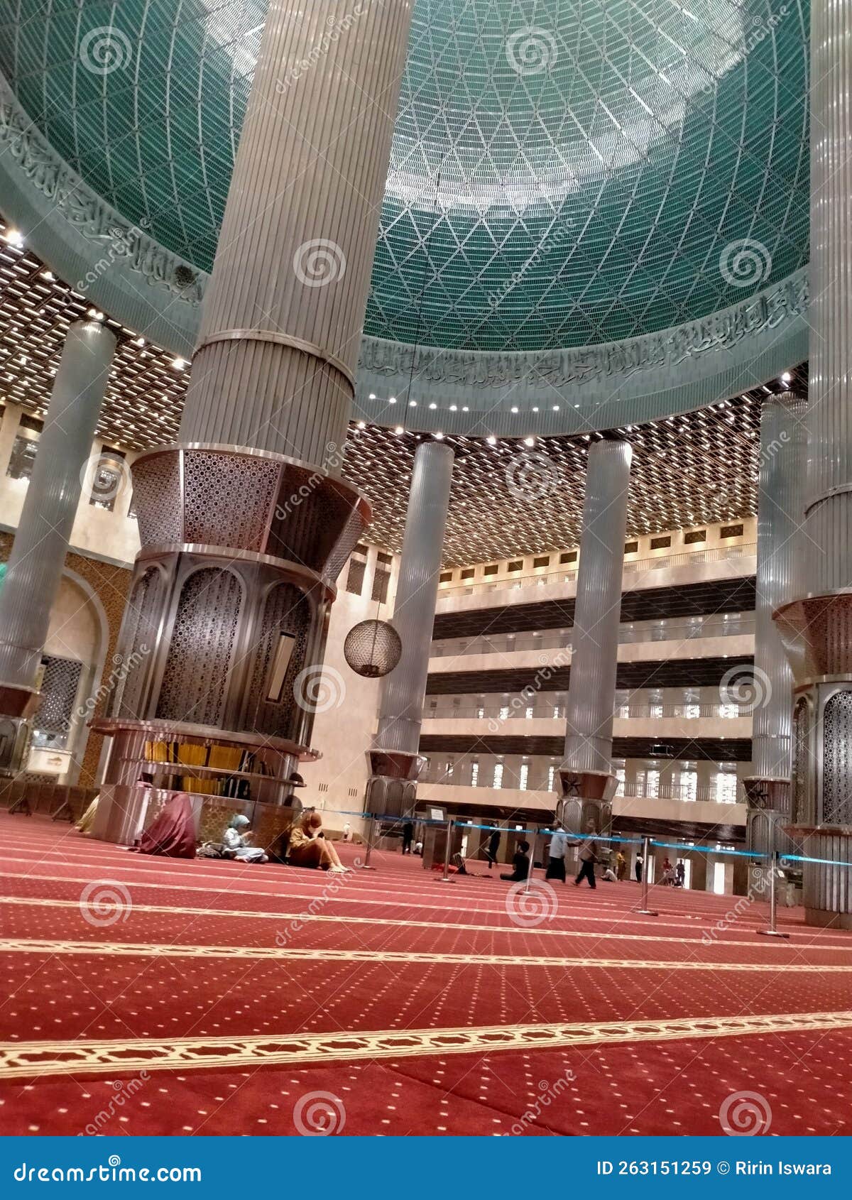 Inside of the Istiqlal Mosque Editorial Stock Image - Image of ...