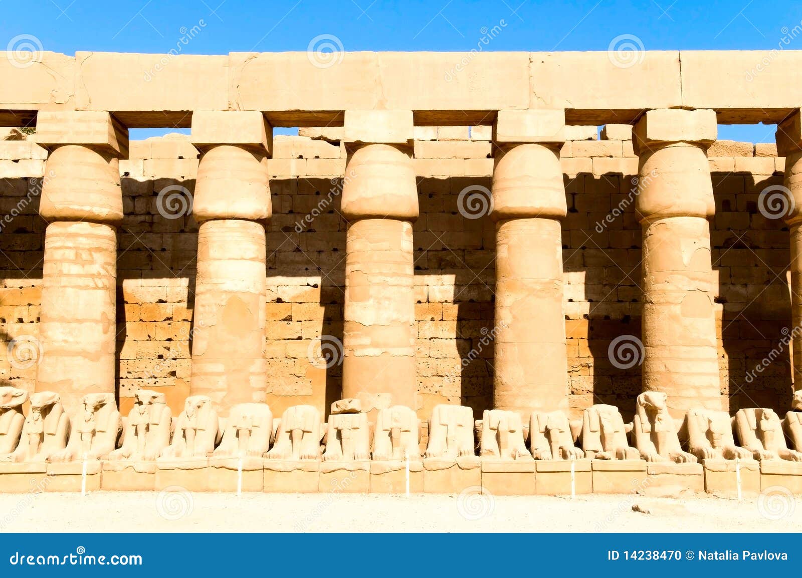 Inside Karnak temple stock photo. Image of ruins, karnak - 14238470