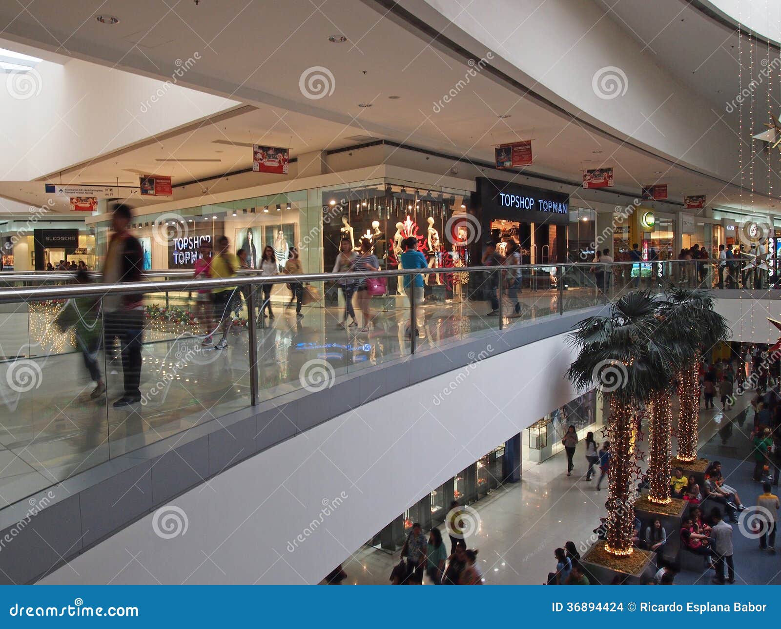 Inside mall of asia editorial stock image. Image of crowd - 36894424