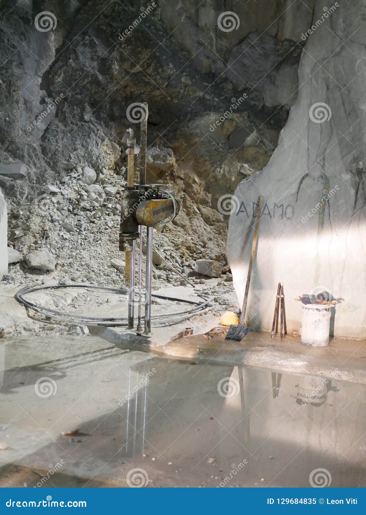 Inside Marble Cover Stock Photography | CartoonDealer.com #2693114