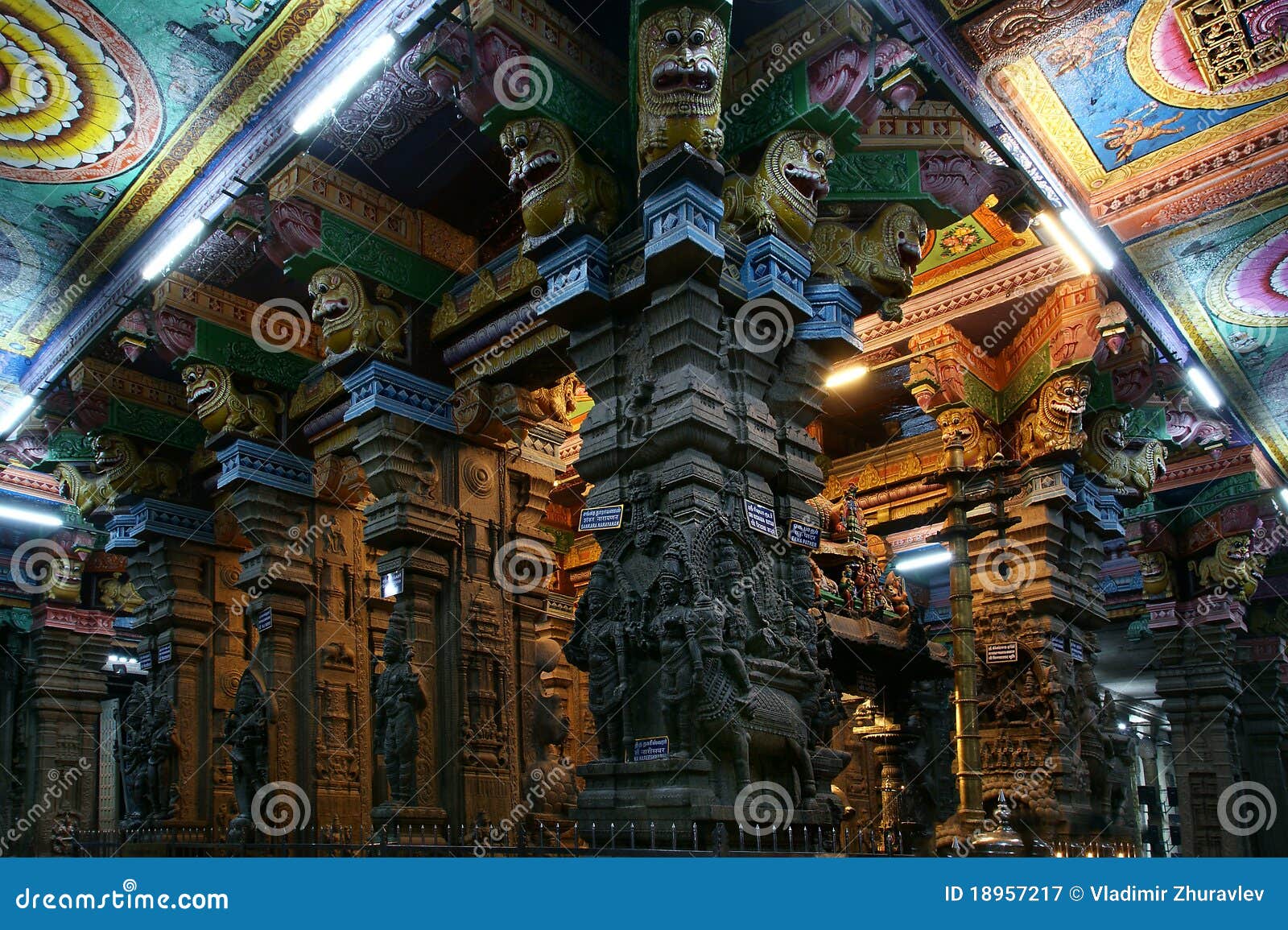 Inside of Meenakshi Hindu Temple in Madurai Stock Image - Image of ...