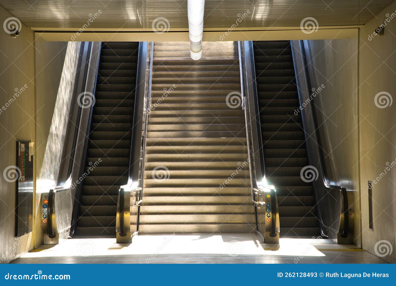 Inside a Modern Subway Station Stock Image - Image of sunny, tram ...