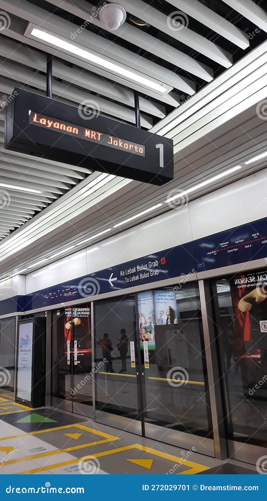 Inside MRT Station Jakarta editorial photo. Image of station - 272029701