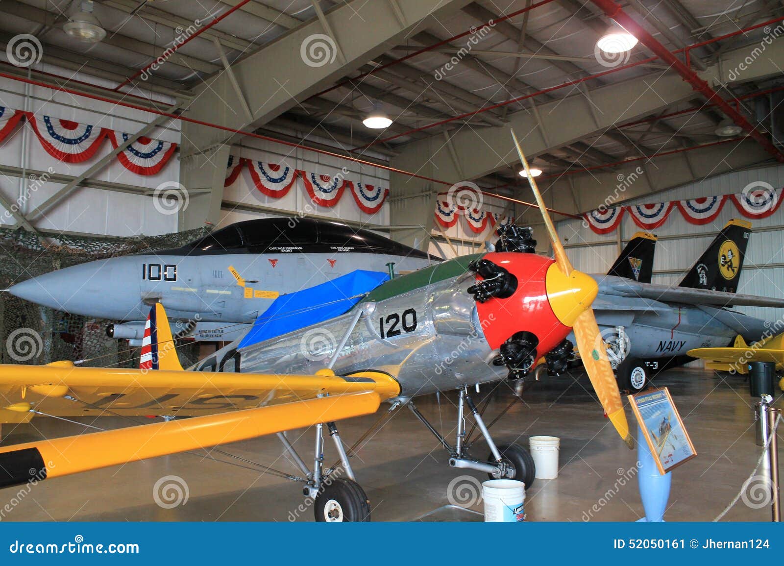 Inside museum hangar editorial photo. Image of miami - 52050161