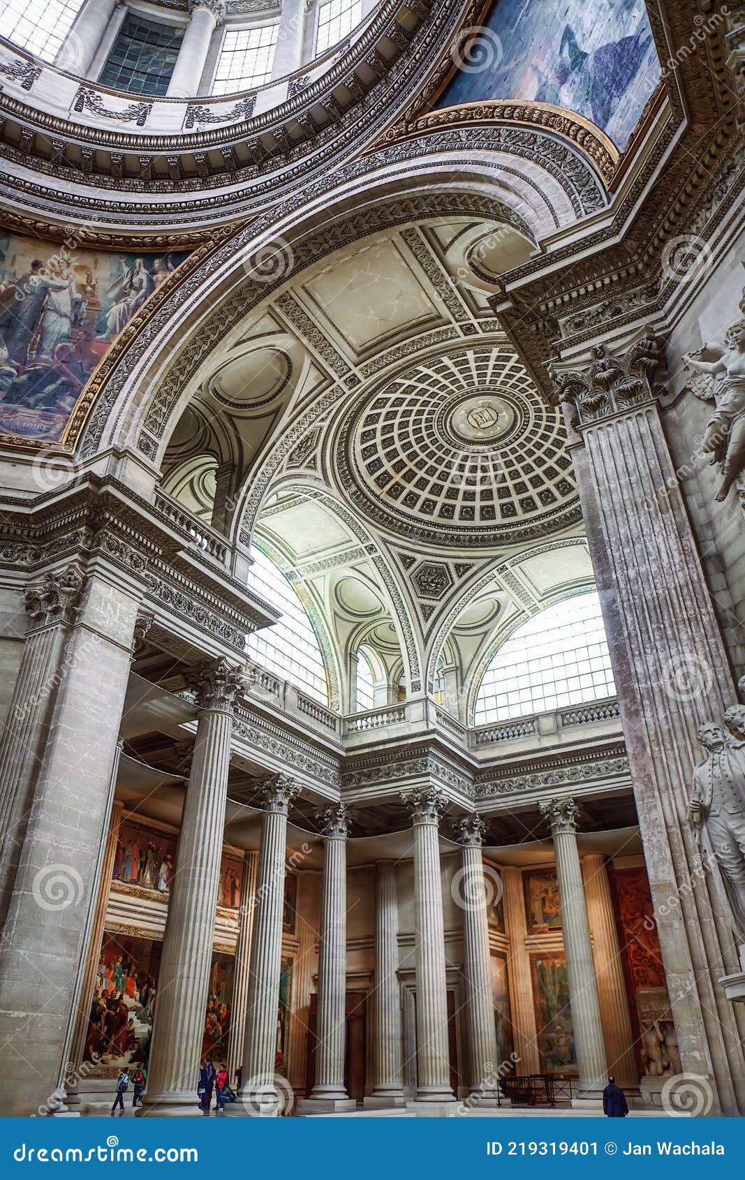 Pantheon in Paris editorial photo. Image of history - 219319401