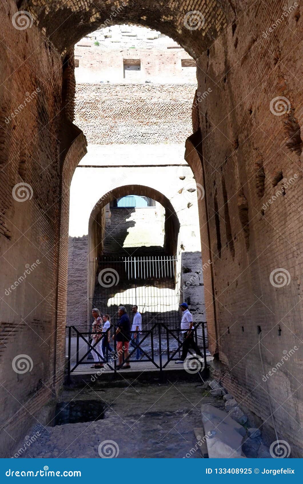 Inside the Roman Coliseum editorial image. Image of building - 133408925