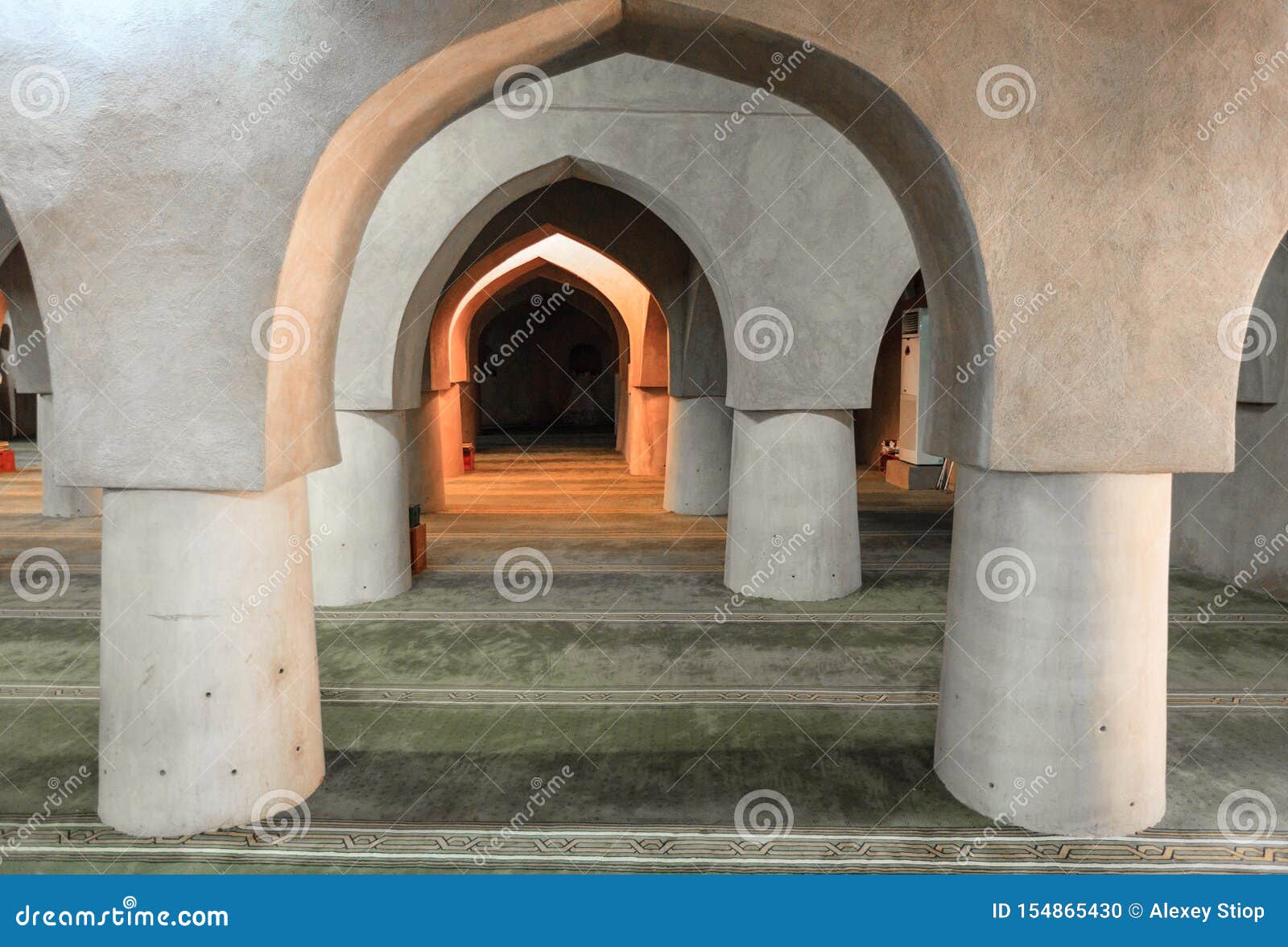 Inside Rustaq Fort, Oman editorial image. Image of carpet - 154865430