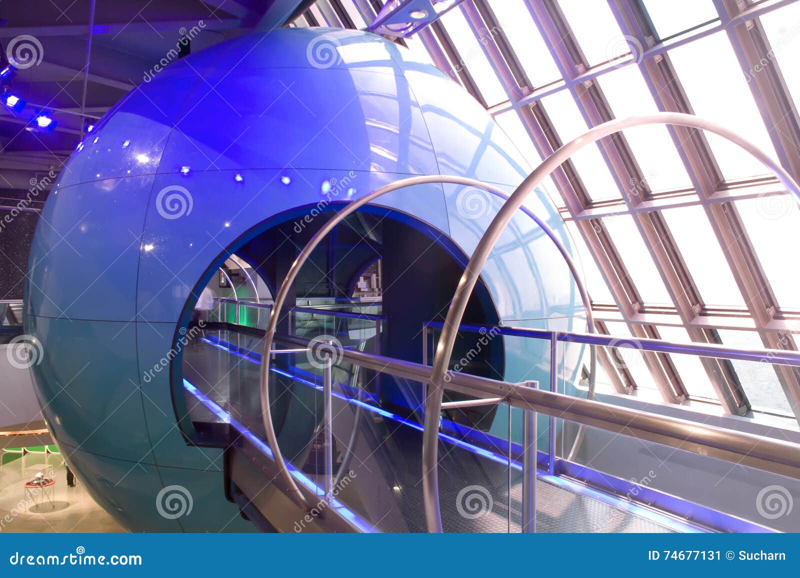 Inside of science museum. editorial photo. Image of tunnel - 74677131