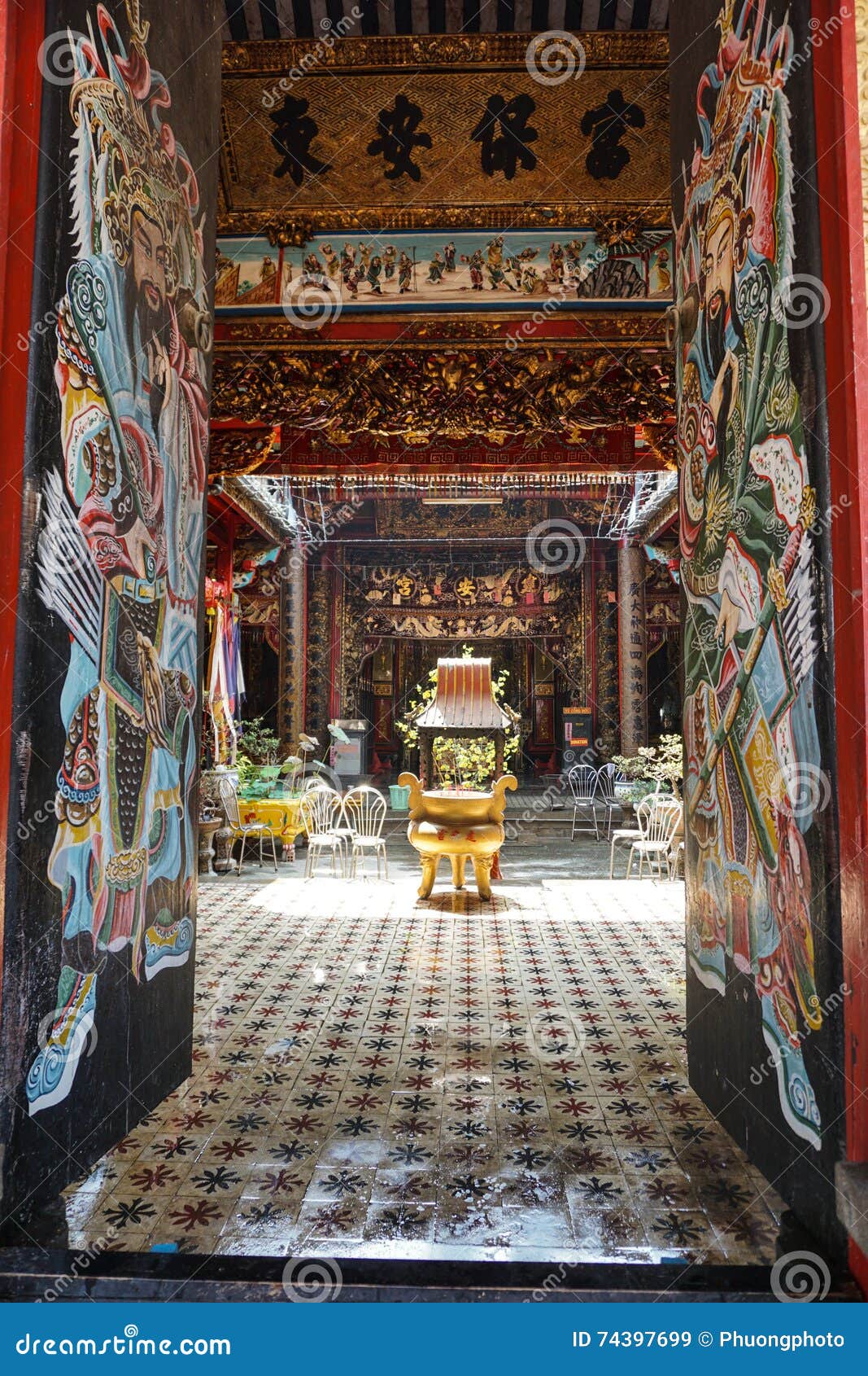 Inside View of Chinese Temple in Can Tho, Southern Vietnam Editorial ...