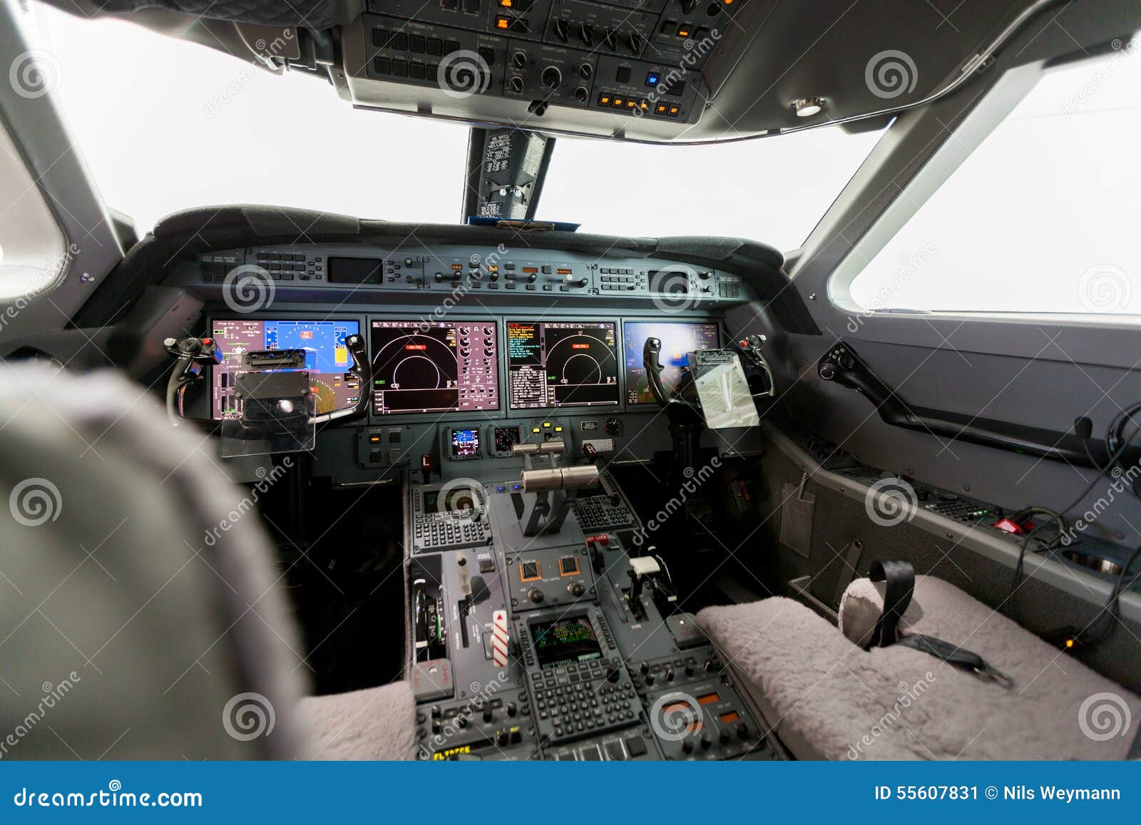 Inside view Cockpit G550 stock image. Image of copilot - 55607831
