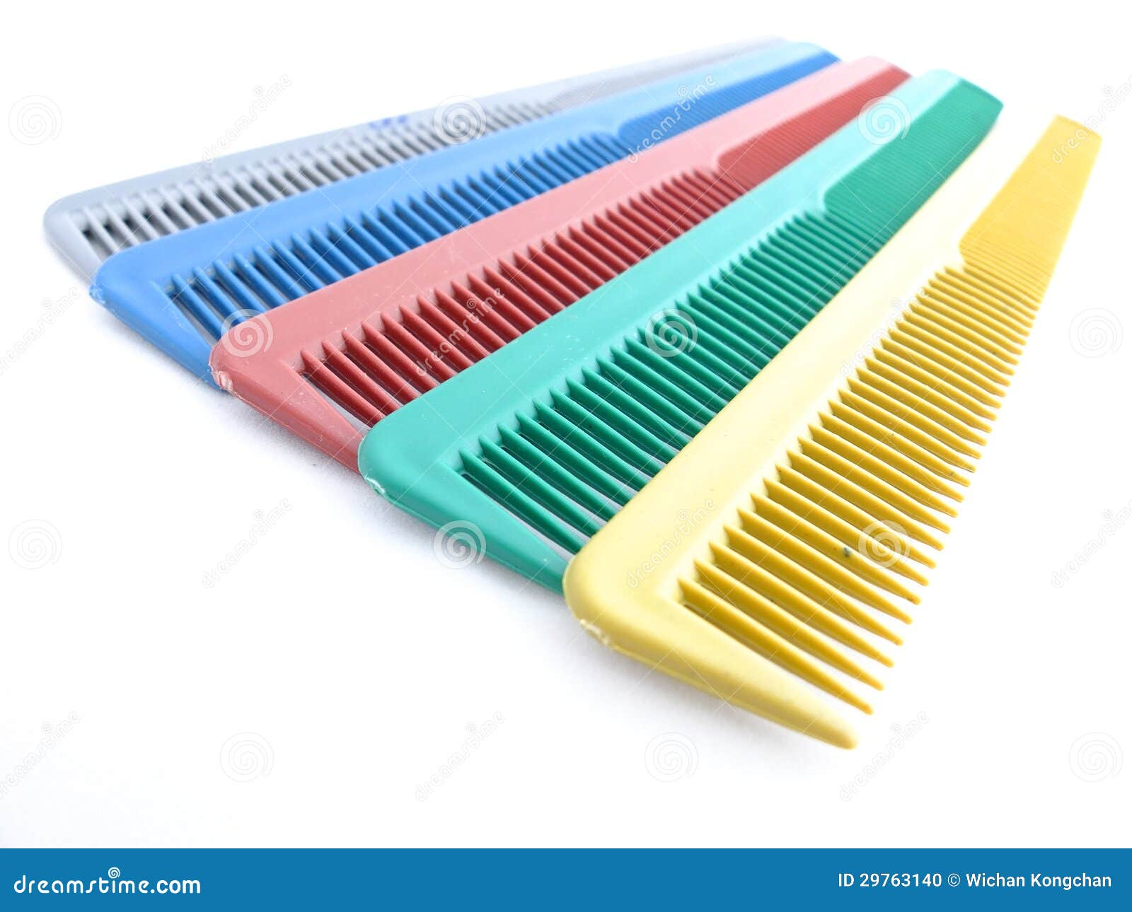 Insieme Dei Pettini Variopinti Fotografia Stock - Immagine di ...