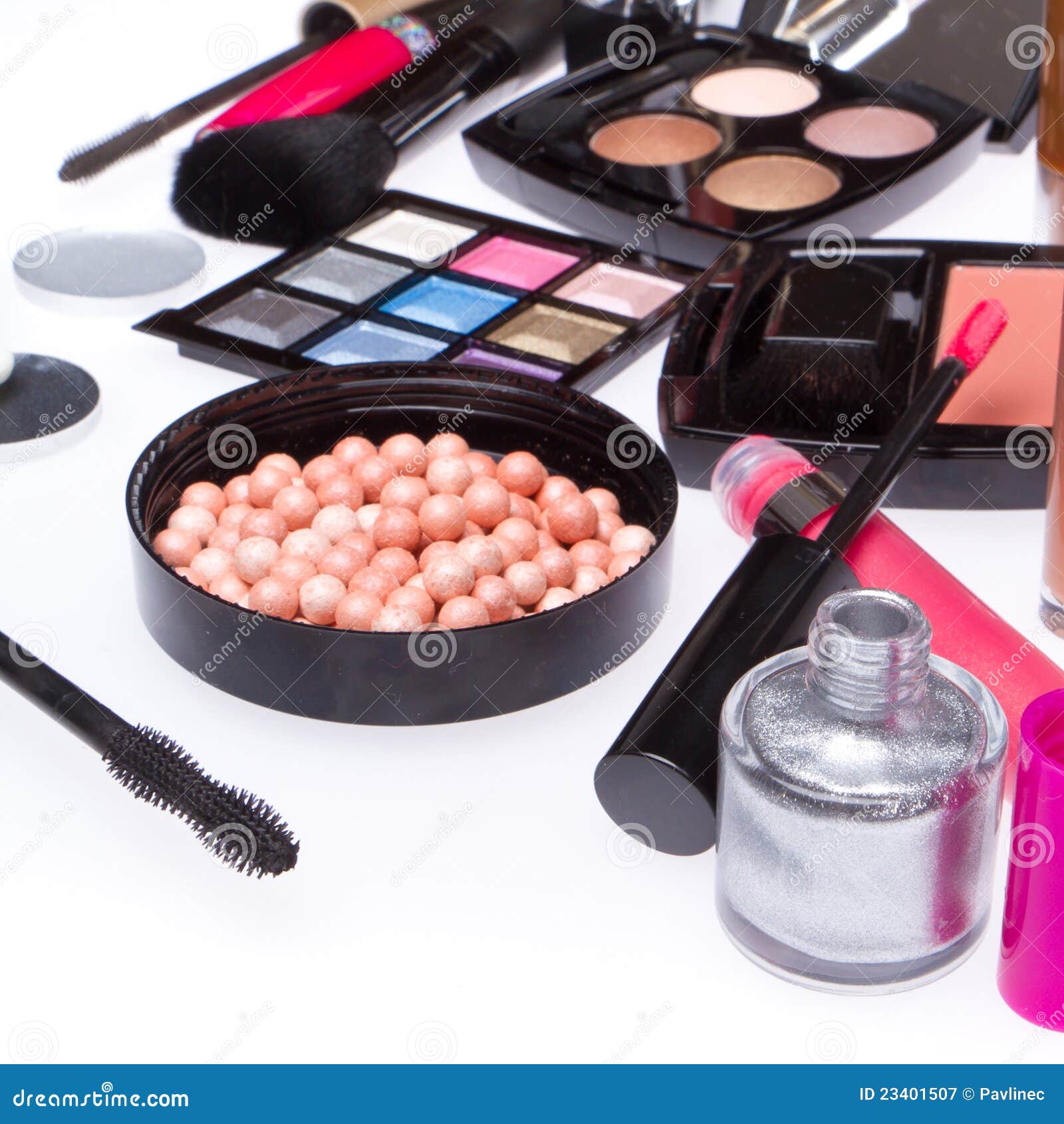 Insieme Dei Prodotti Di Bellezza Cosmetici Immagine Stock - Immagine di ...