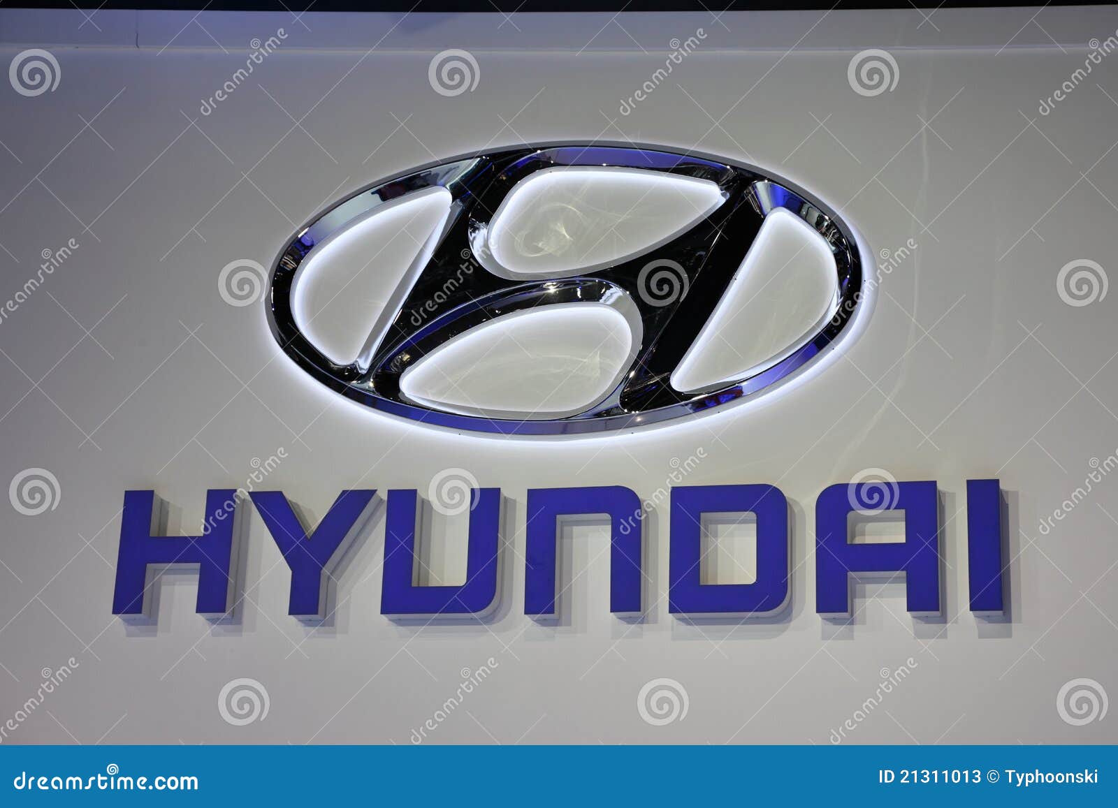 Insignia De La Compañía De Hyundai Foto de archivo editorial - Imagen ...