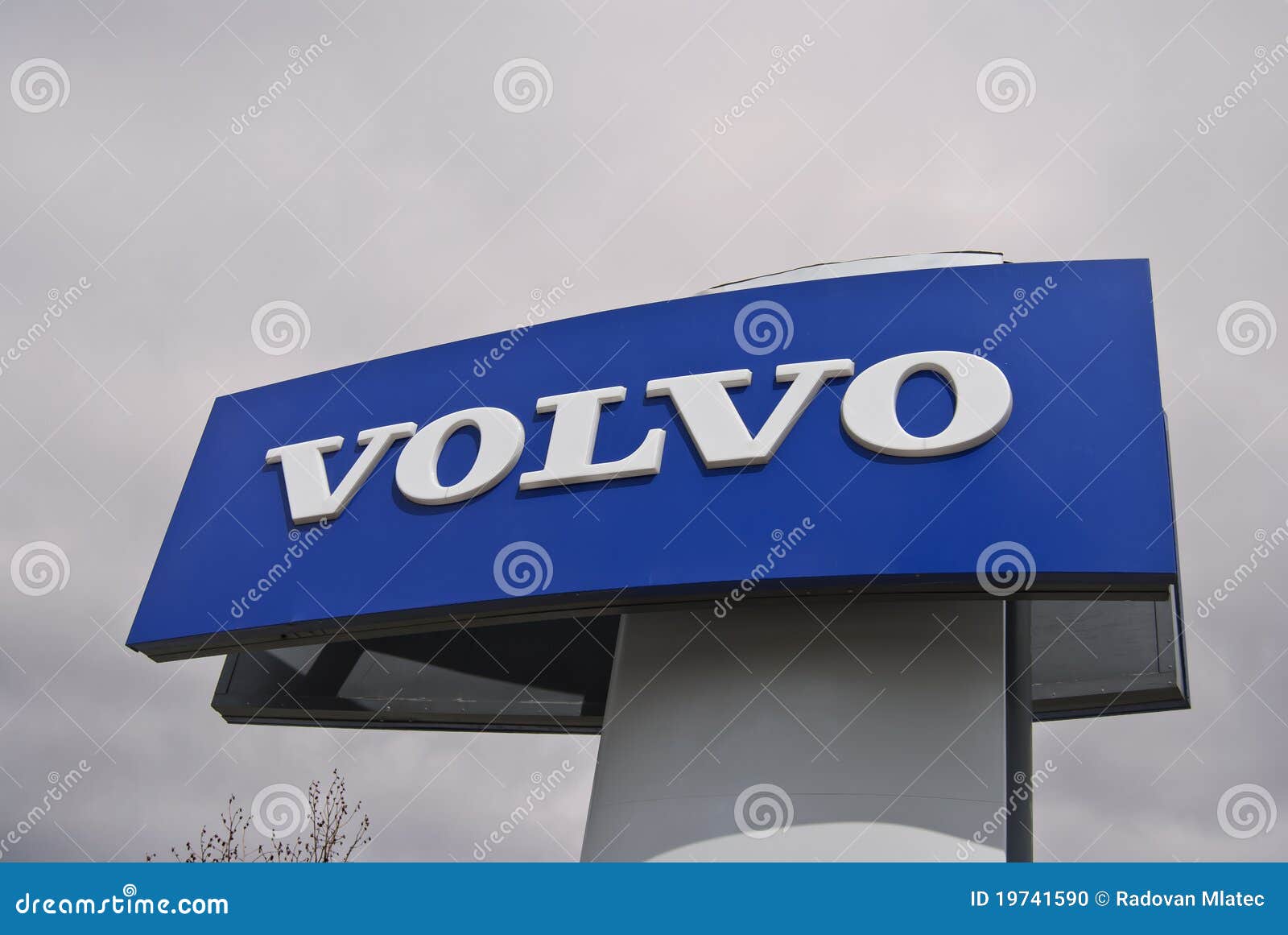 Insignia de Volvo imagen editorial. Imagen de insignia - 19741590