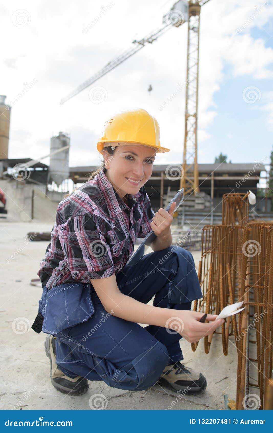Inspecting the Steel Frames Stock Image - Image of steel, mason: 132207481