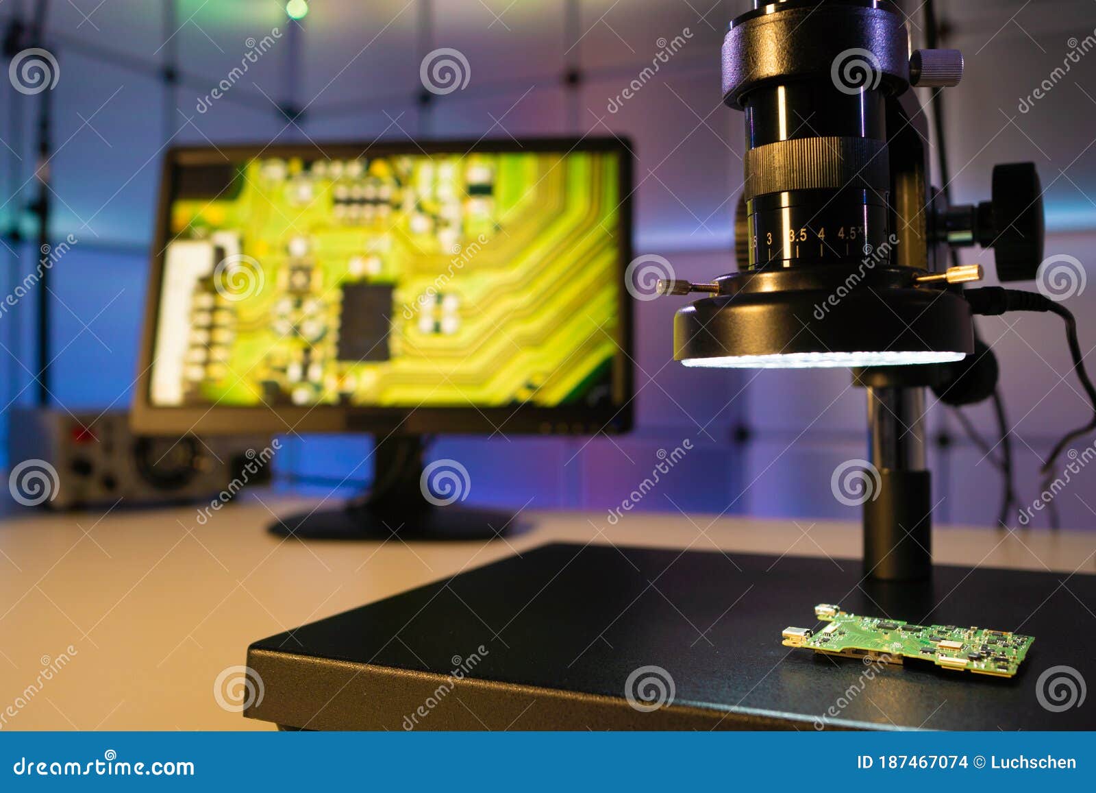 Inspection of the Quality of Silicon Chips in the Laboratory with a ...