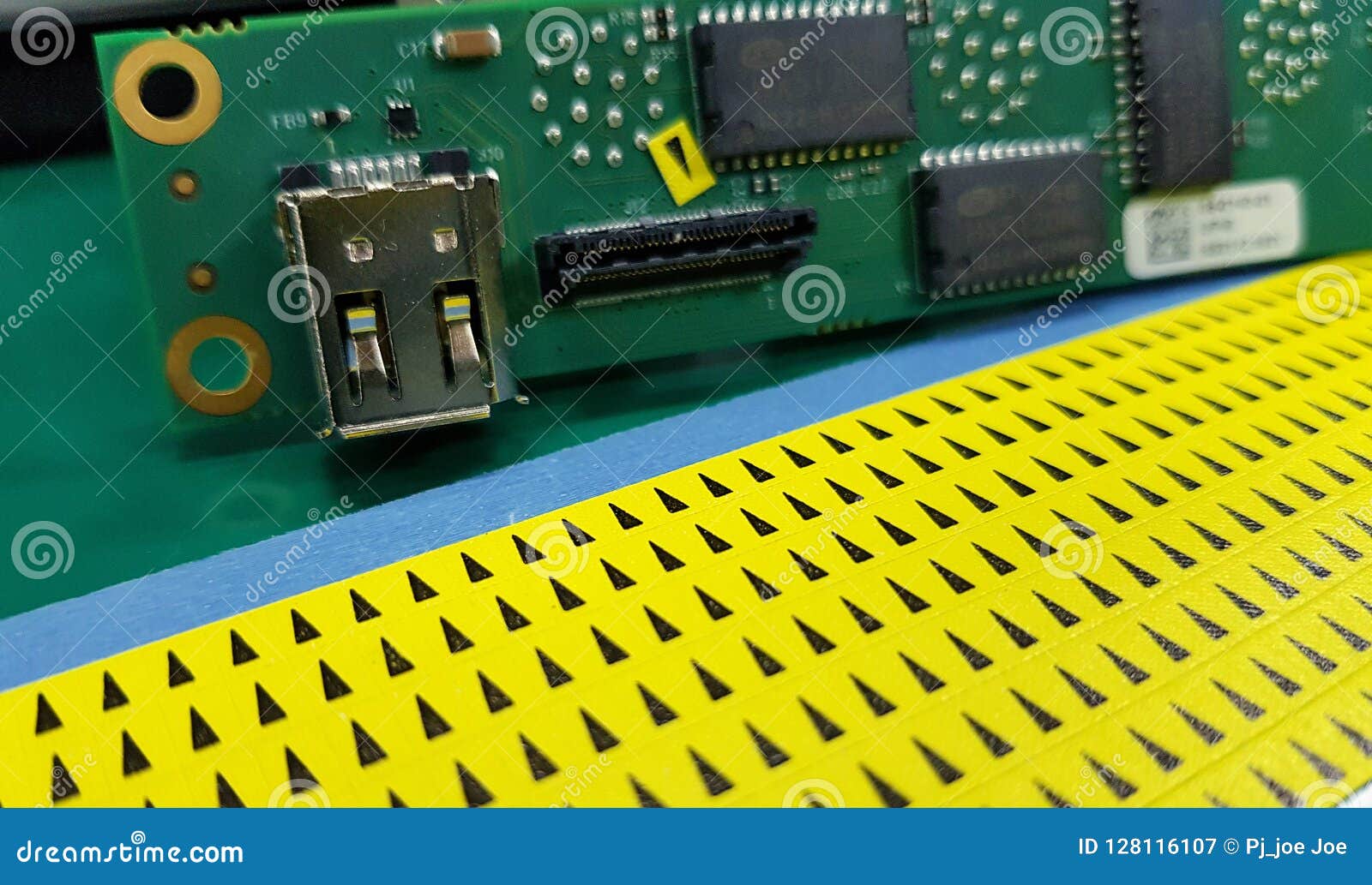 Inspection Rejection Sticker on PCBA,Stickers for Inspection and Stock ...