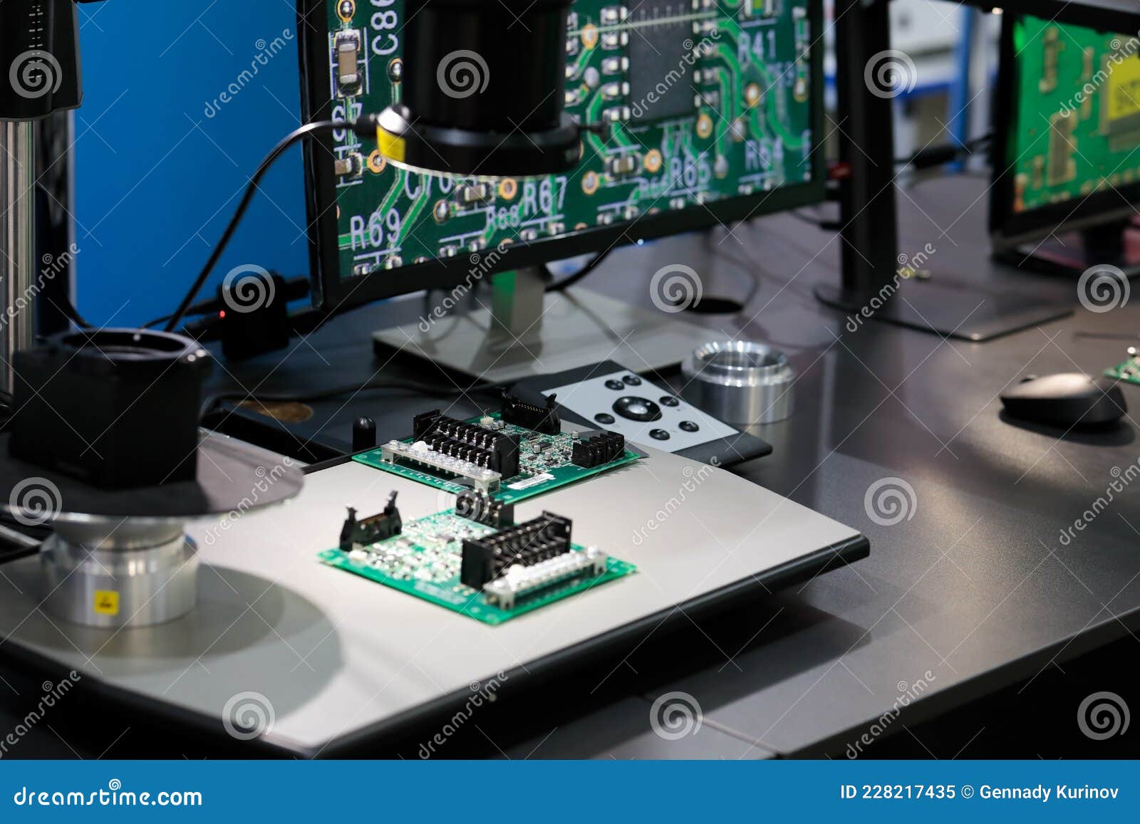 Inspection System with Digital Microscope Stock Image - Image of ...