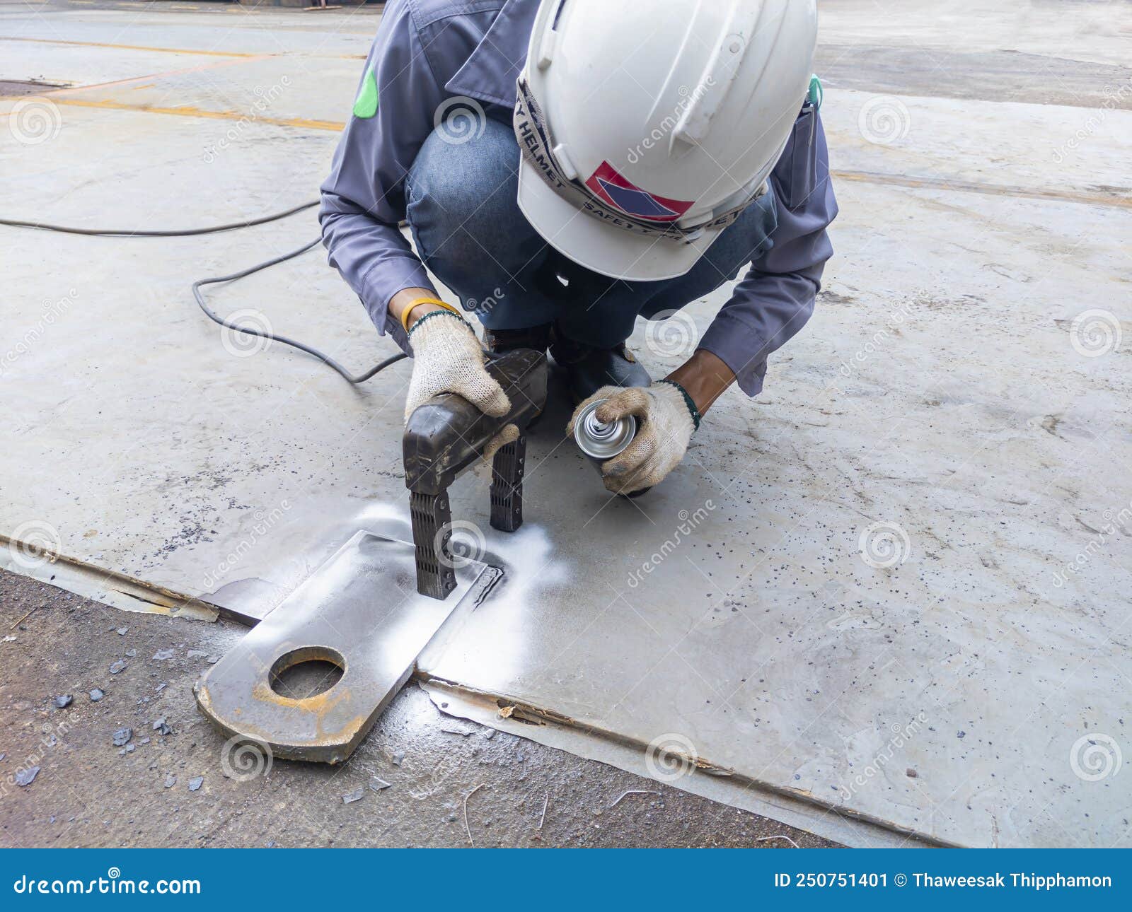 Checking Defect In Welded With Process Magnetic Particle Testing& X28 ...