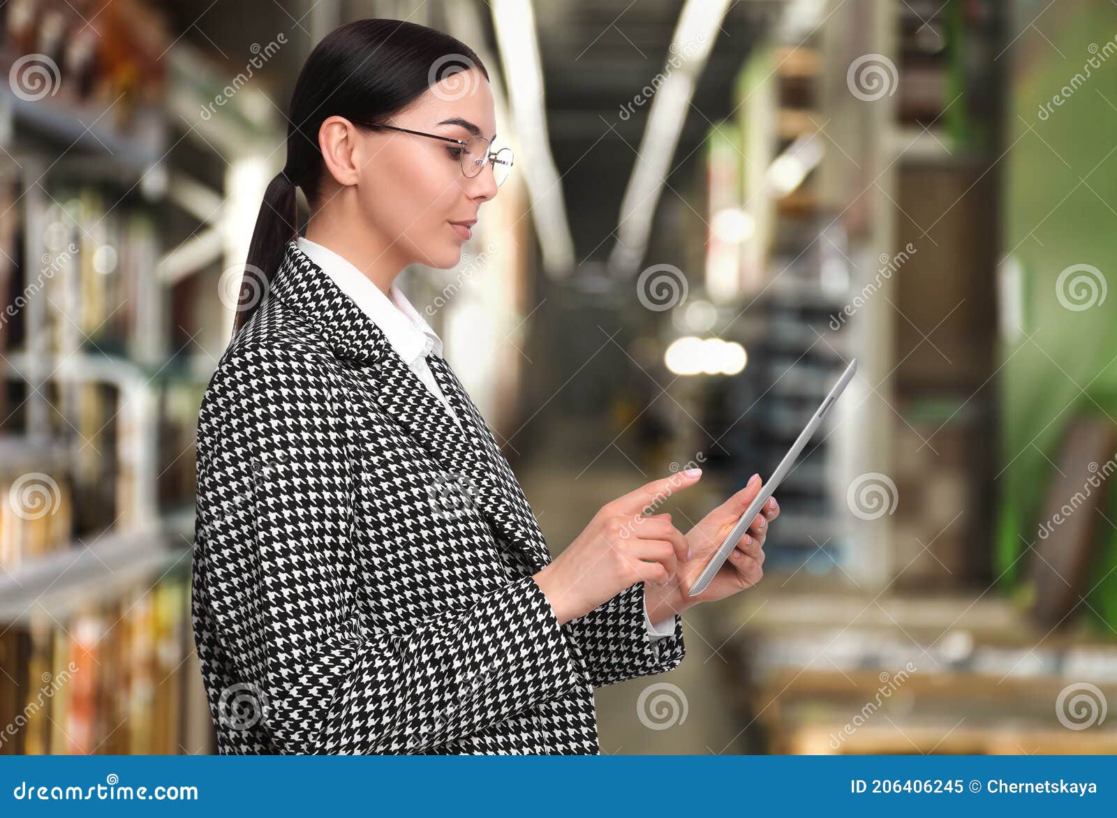 Inspector with Tablet in Wholesale Warehouse. Quality Control Stock ...