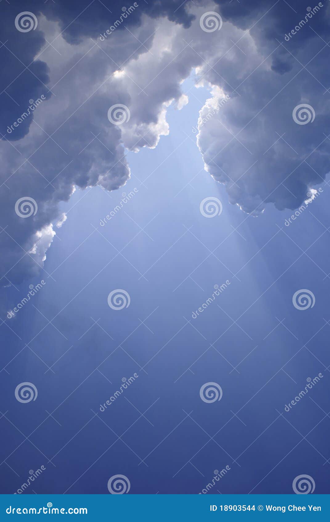 Inspirational Sunlight and Clouds Stock Photo - Image of sunlight ...